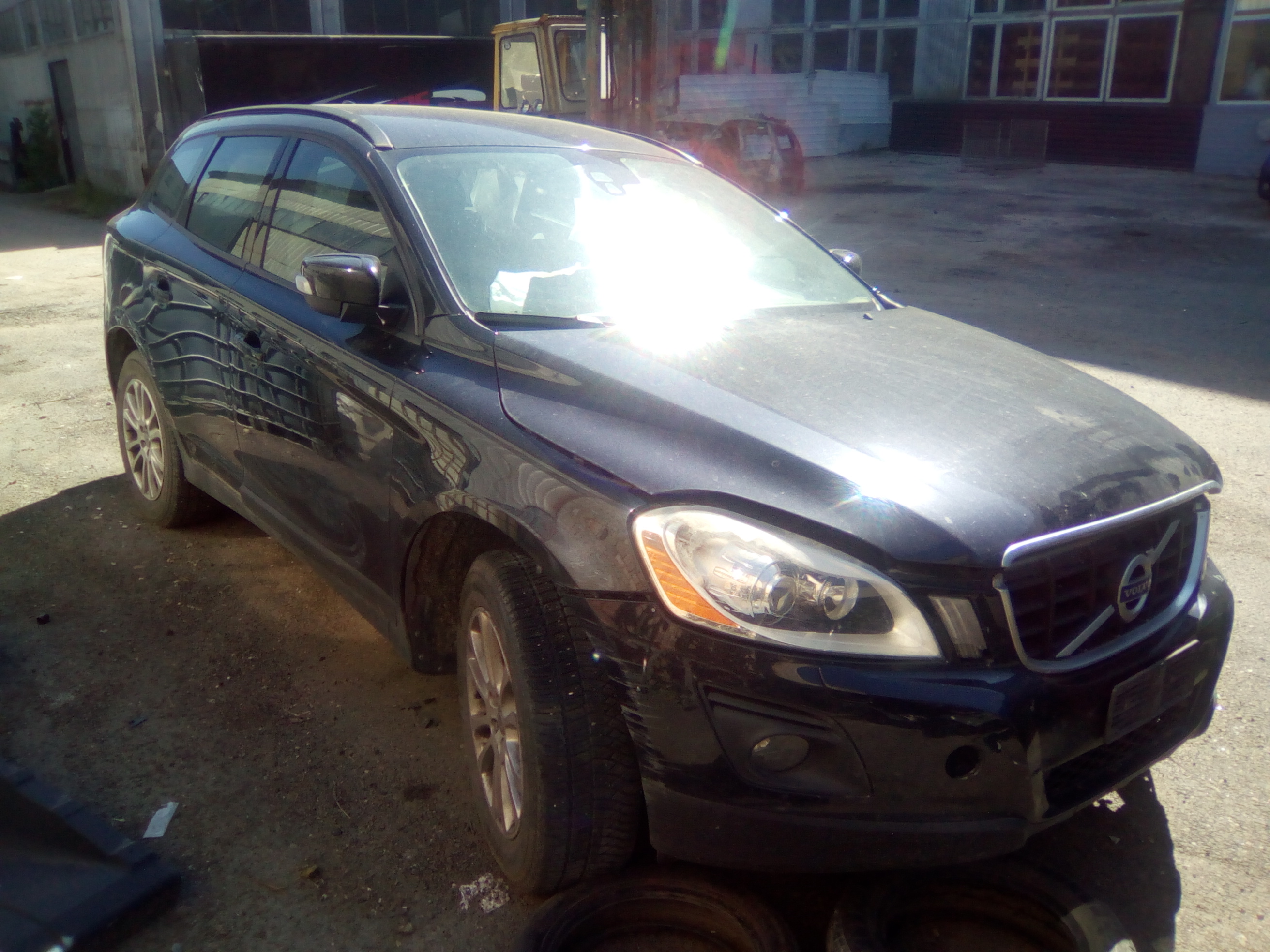 Used VOLVO XC60 Oil filter housing 30677920