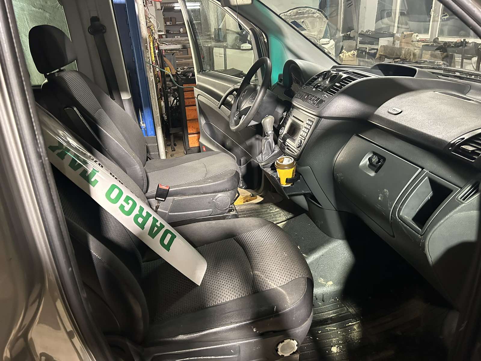 Used Mercedes Benz Vito Rear axle and its details A6393502310