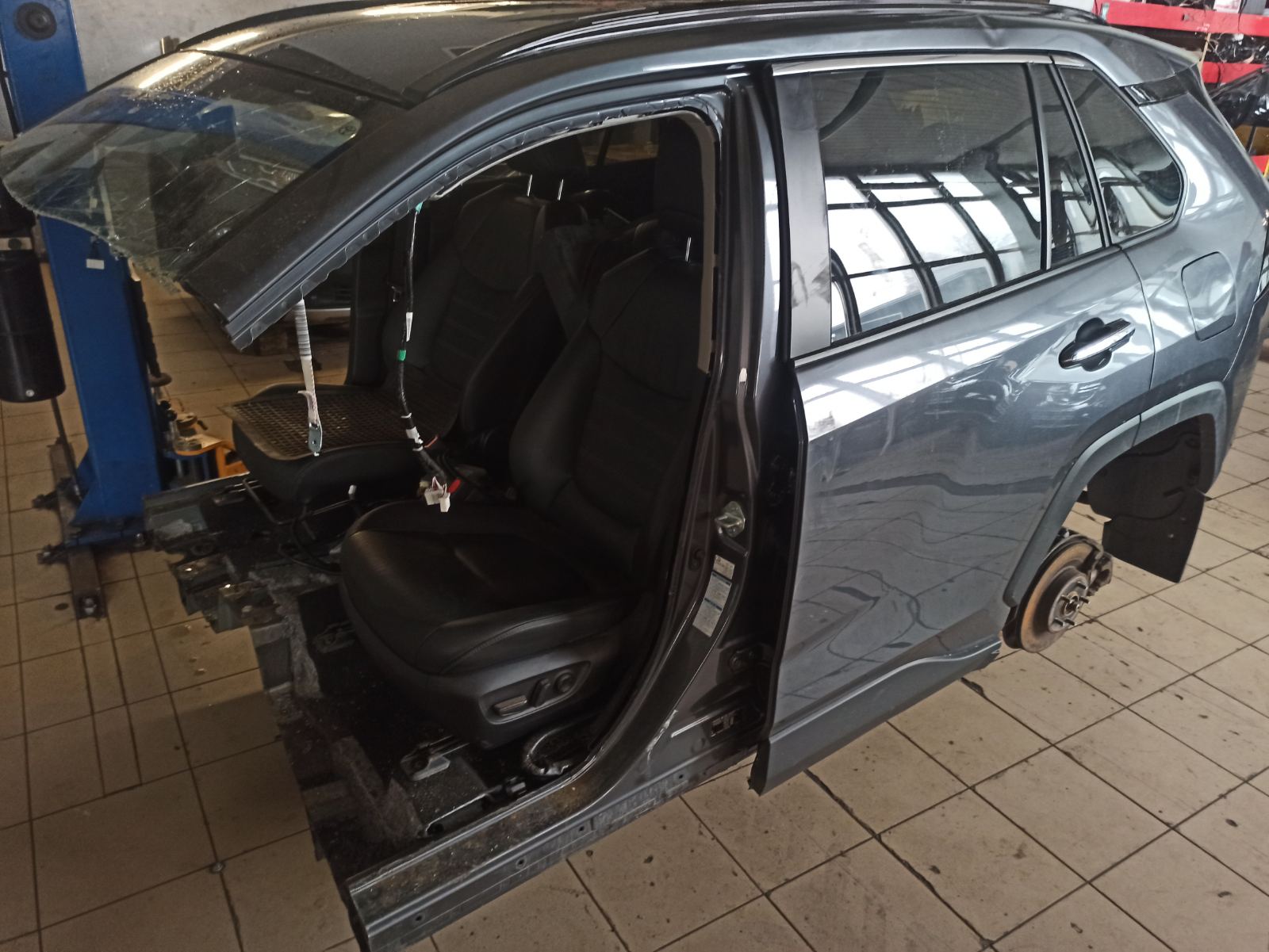 Used TOYOTA RAV 4 Tailgate 6700542650