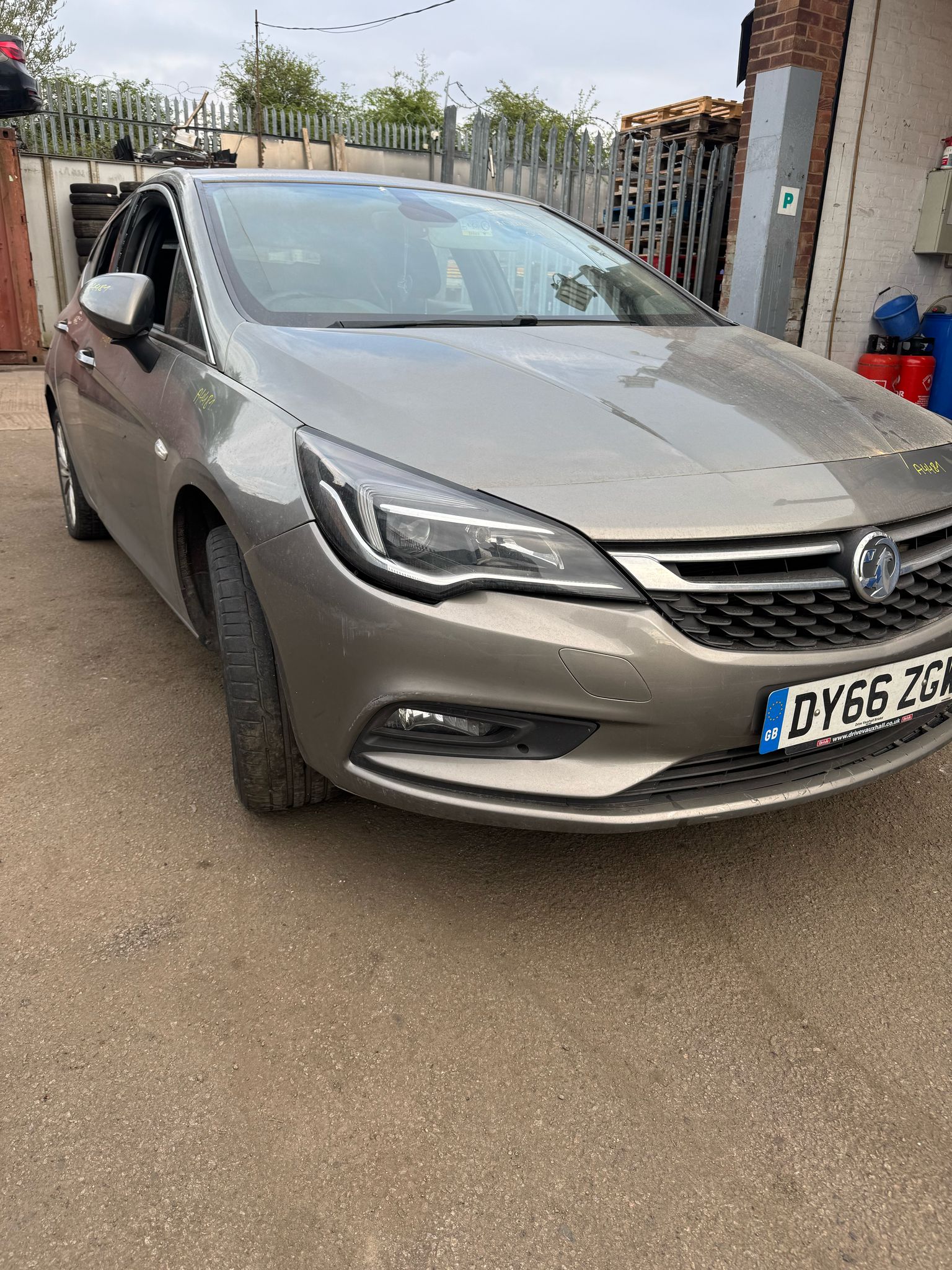 Naudotas Opel Astra Oro saugos pagalvių modulis 13510398