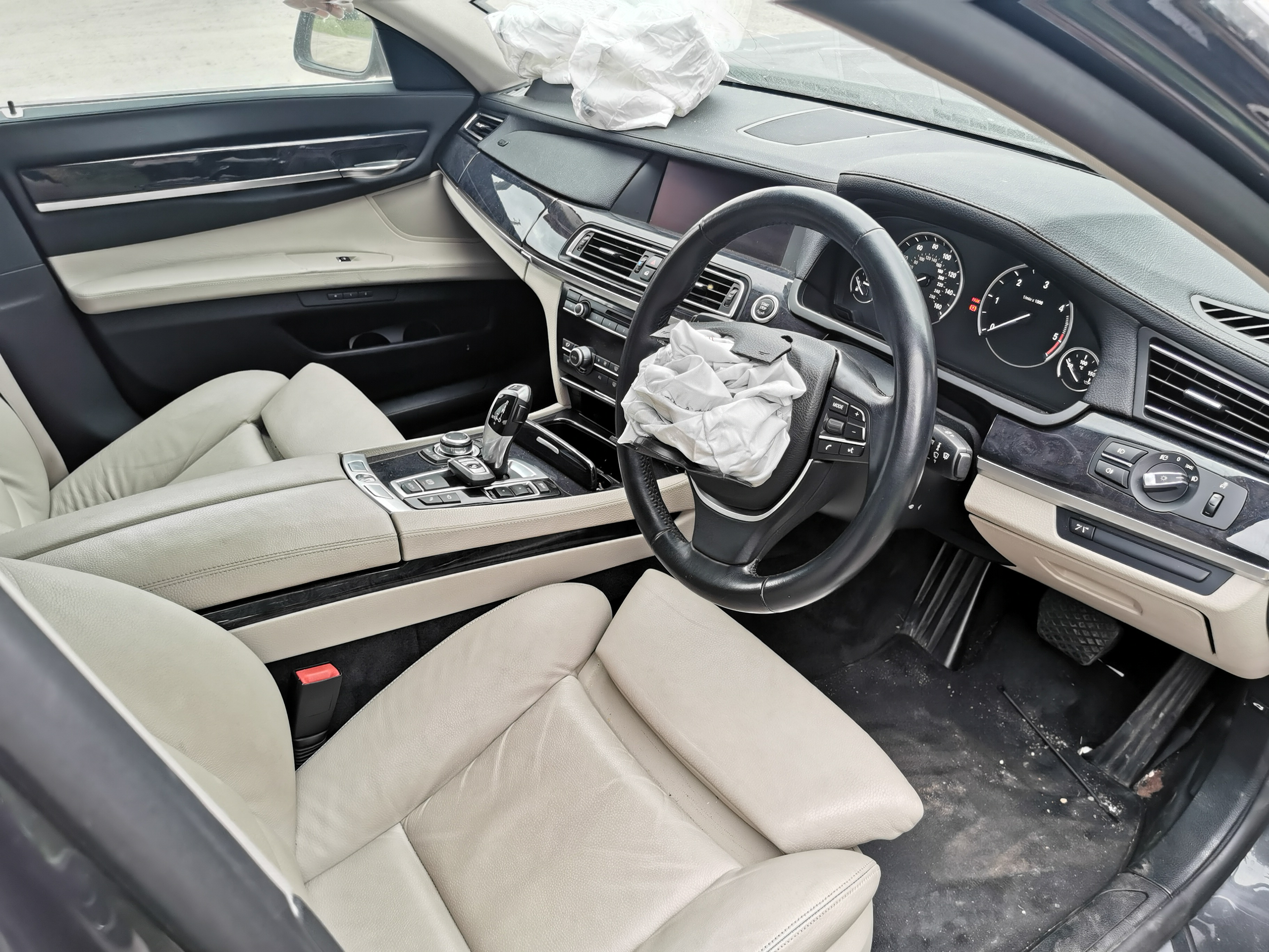 Used BMW 7 SERIJA Inner threshold trim 7181013