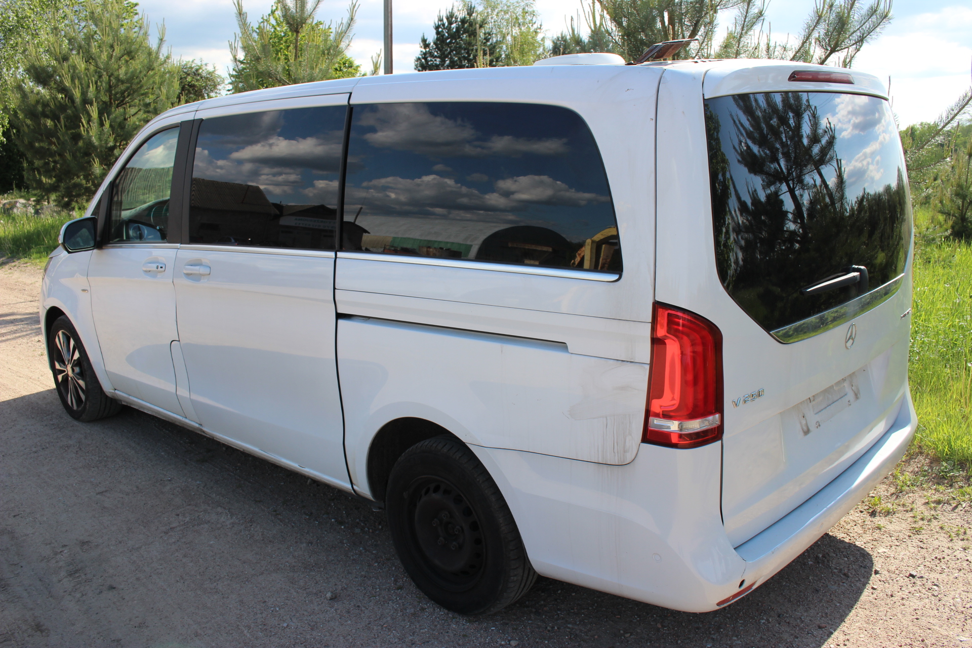 Used Mercedes Benz V-Class Sliding door frame decoration A4476900270