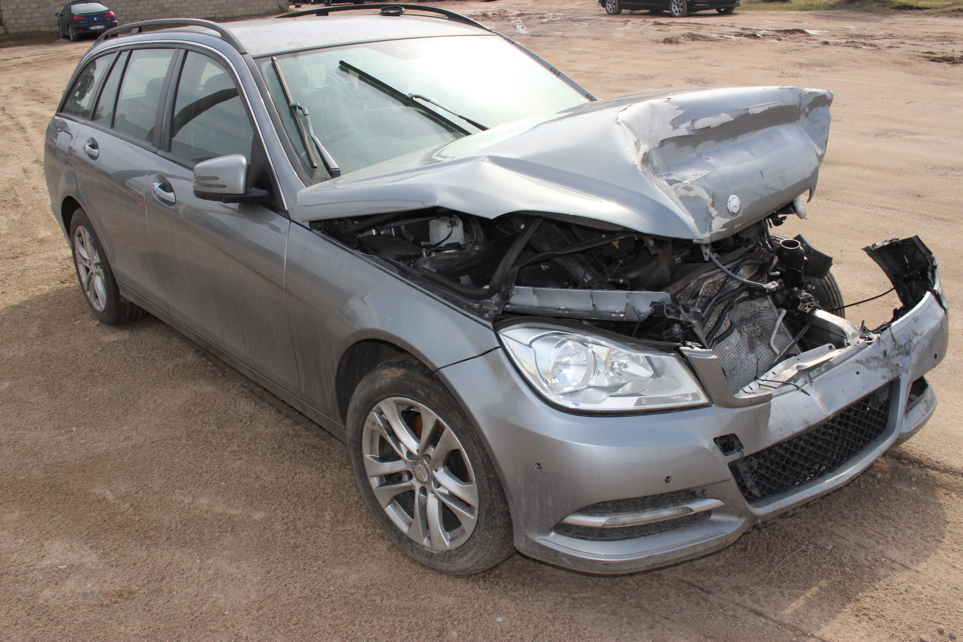 Used Mercedes Benz C-Class Another detail of the roof knockout A2048110340