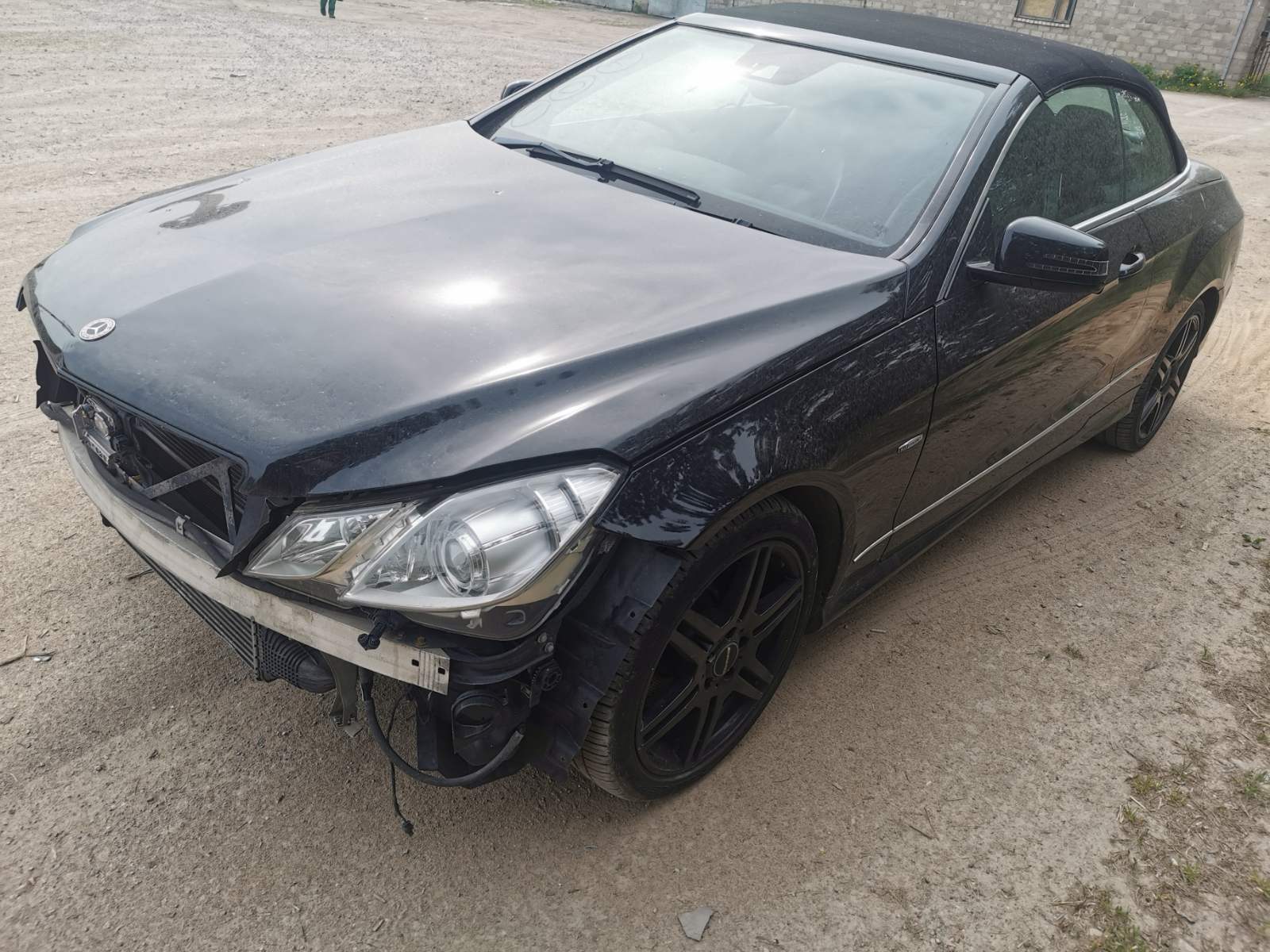 Used Mercedes Benz E-Class Windscreen washer tank front A2048691220