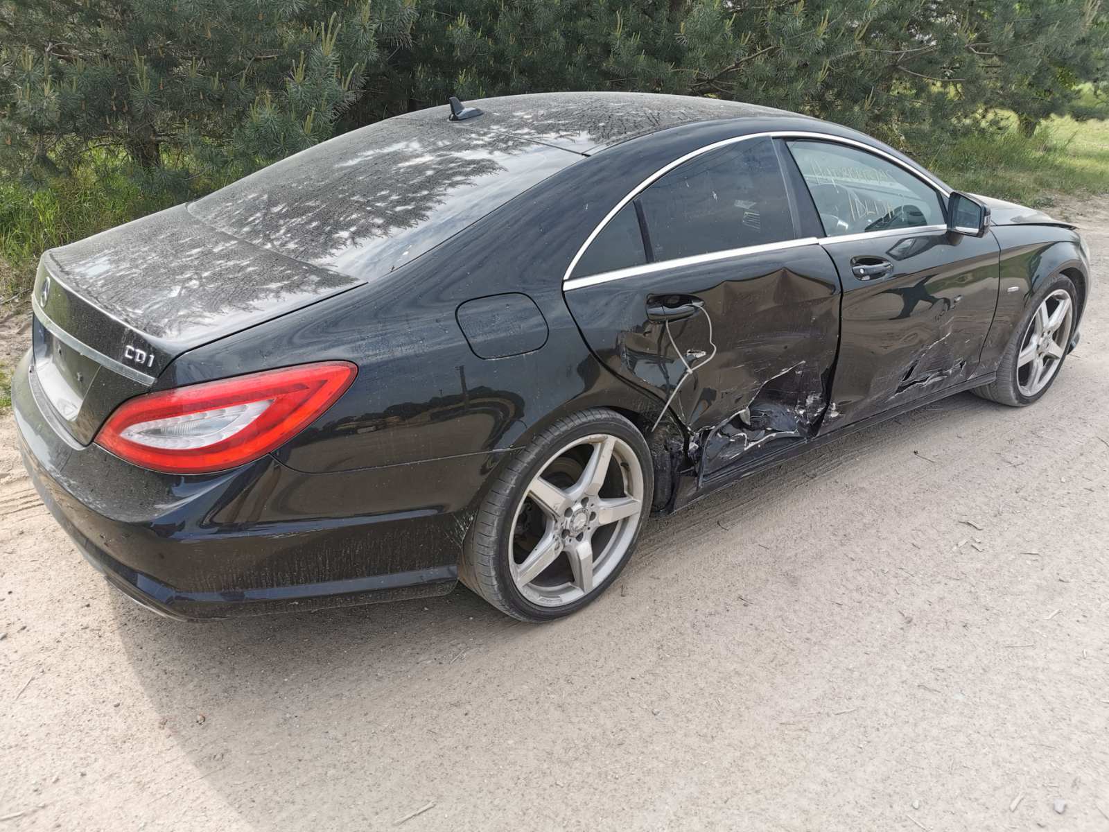 Used Mercedes Benz CLS-Class The rear axle pulled A2043501606