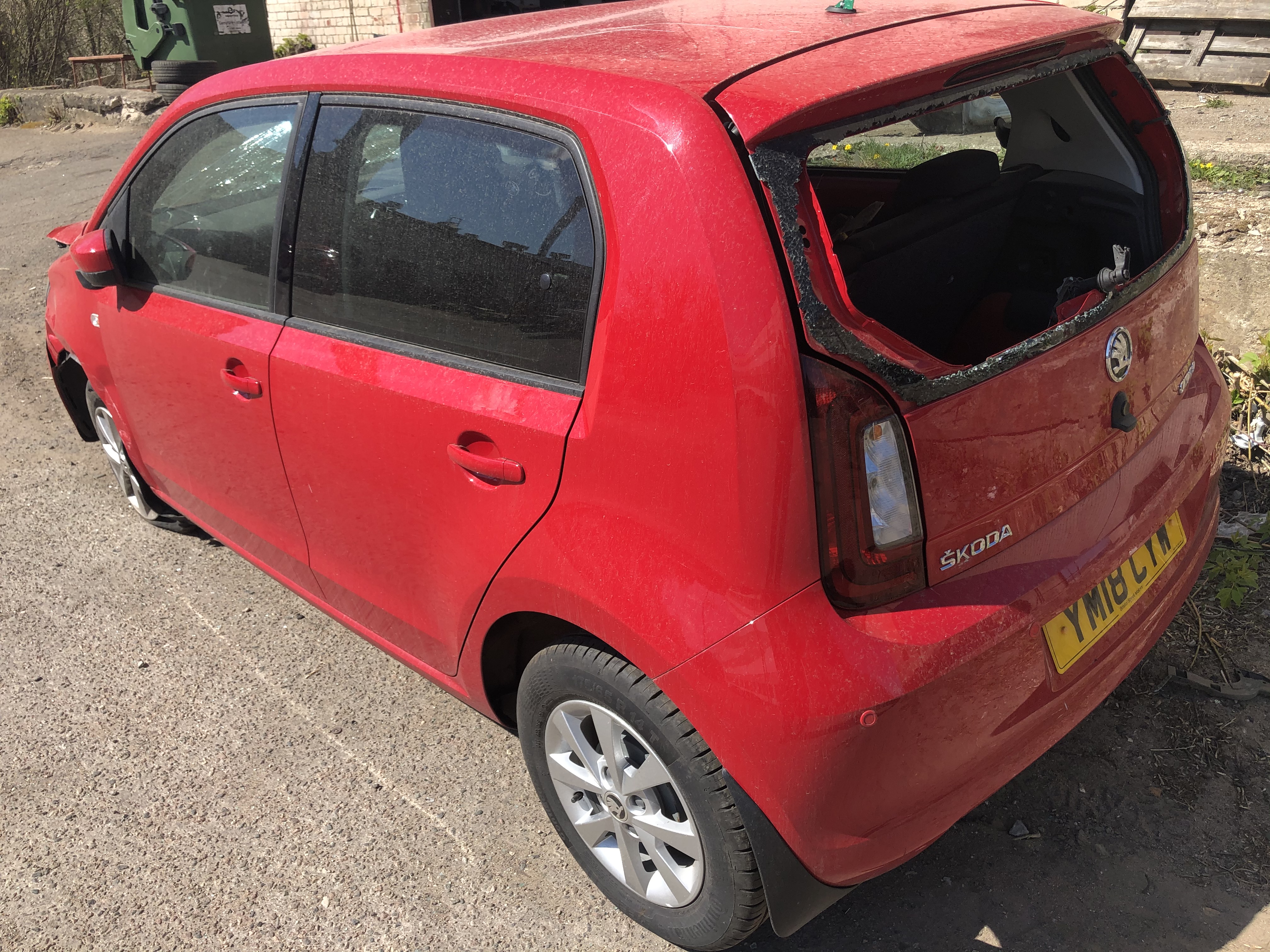 Used Skoda Citigo Side mirror and its details E20210057