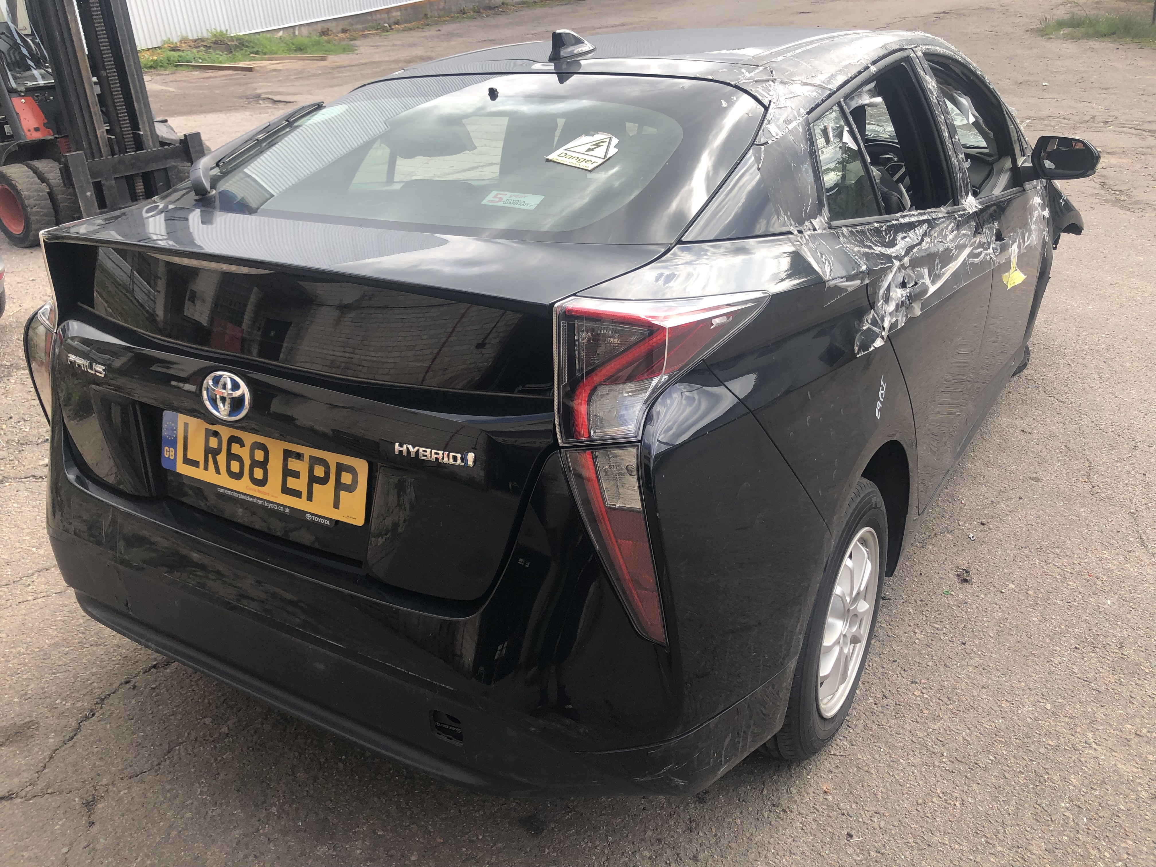 Used TOYOTA PRIUS Prime Switch and its parts 17F744