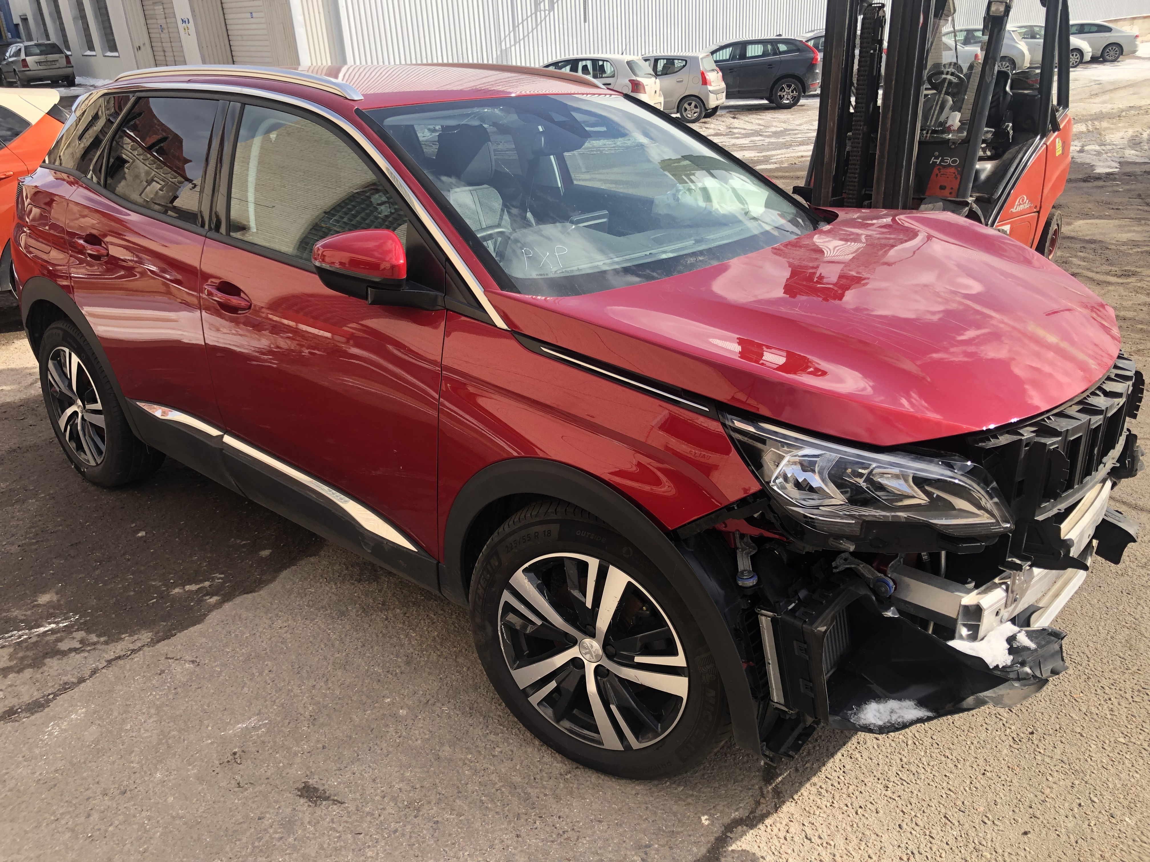 Naudotas Peugeot 3008 Vidinė atidarymo rankenėlė priekinių durų 98201552VV