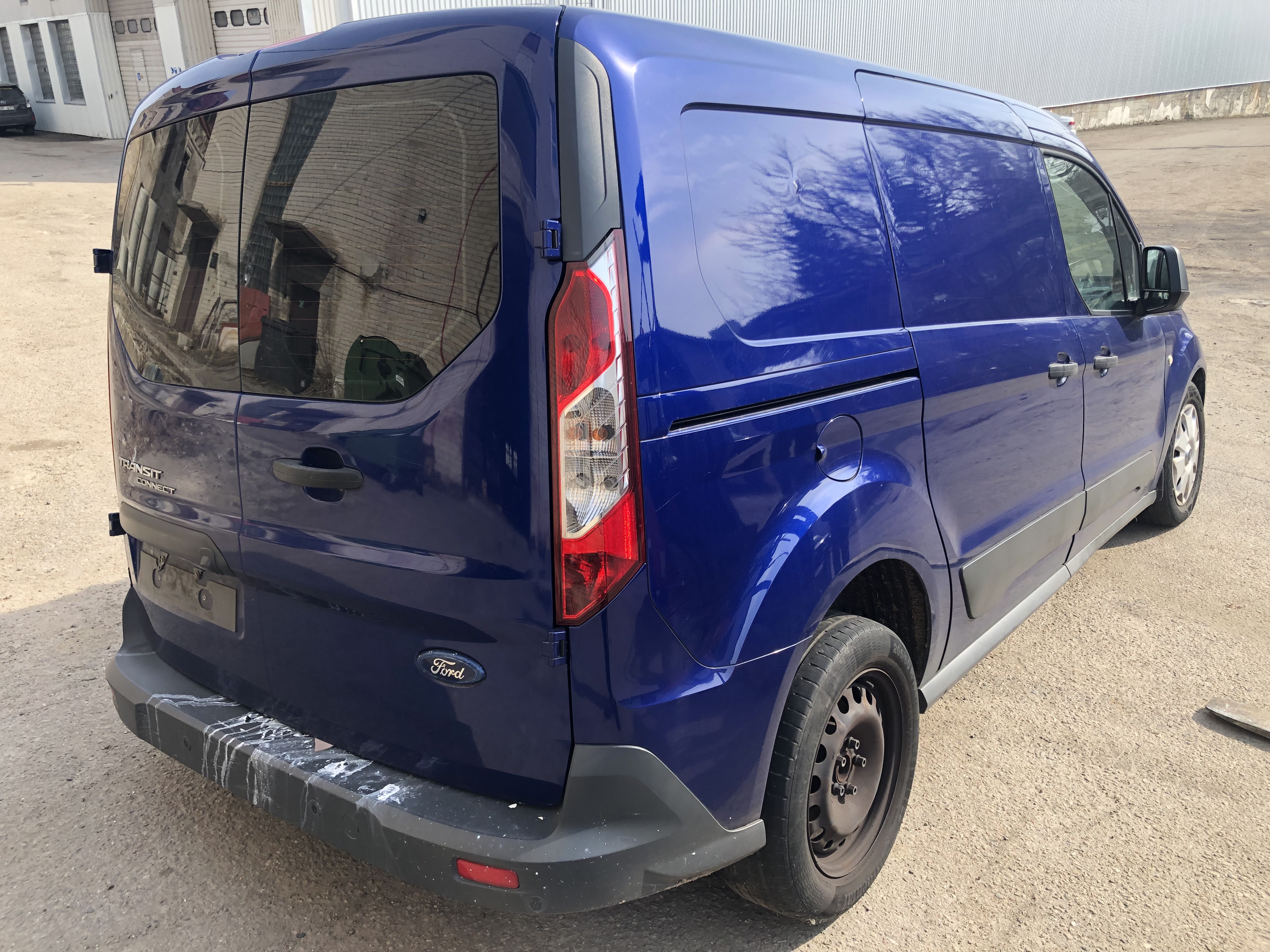 Used Ford Transit Connect Windshield wiper mechanism and its details ...