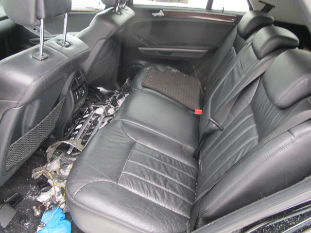 Used Mercedes Benz ML-Class Front door top hinge A2517201437