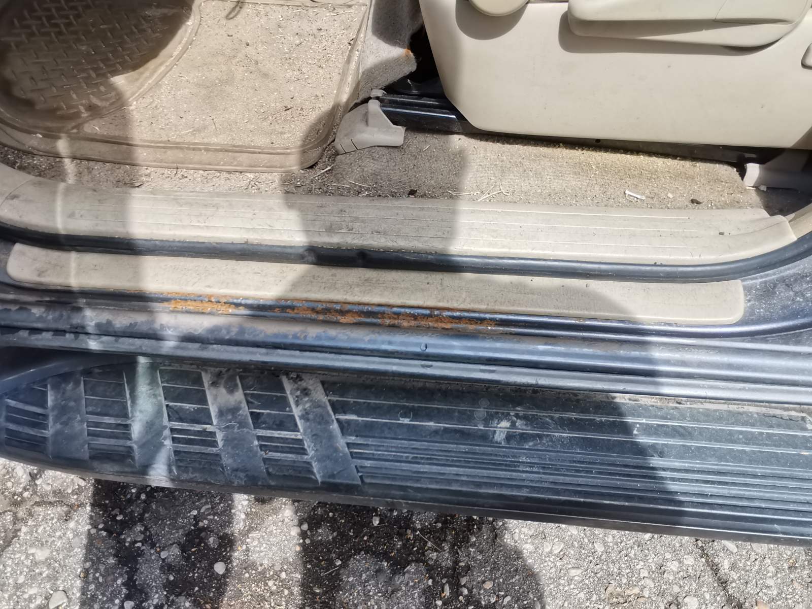 Kasutatud TOYOTA Land Cruiser Tagapaneeli siseviimistlus 5216160030