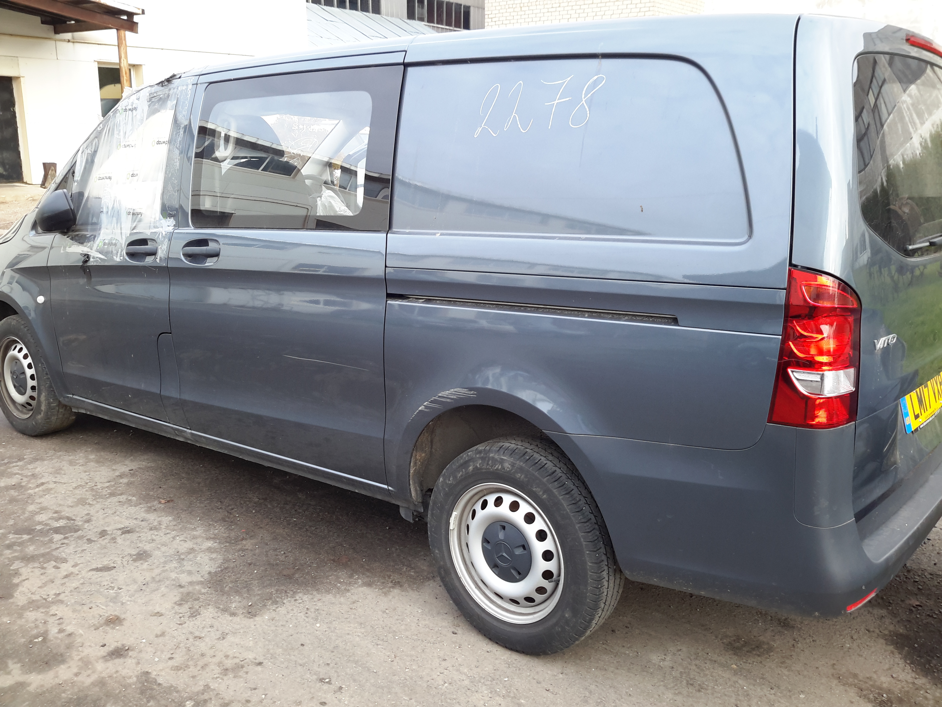Used Mercedes Benz Vito Sliding door track A4477660737