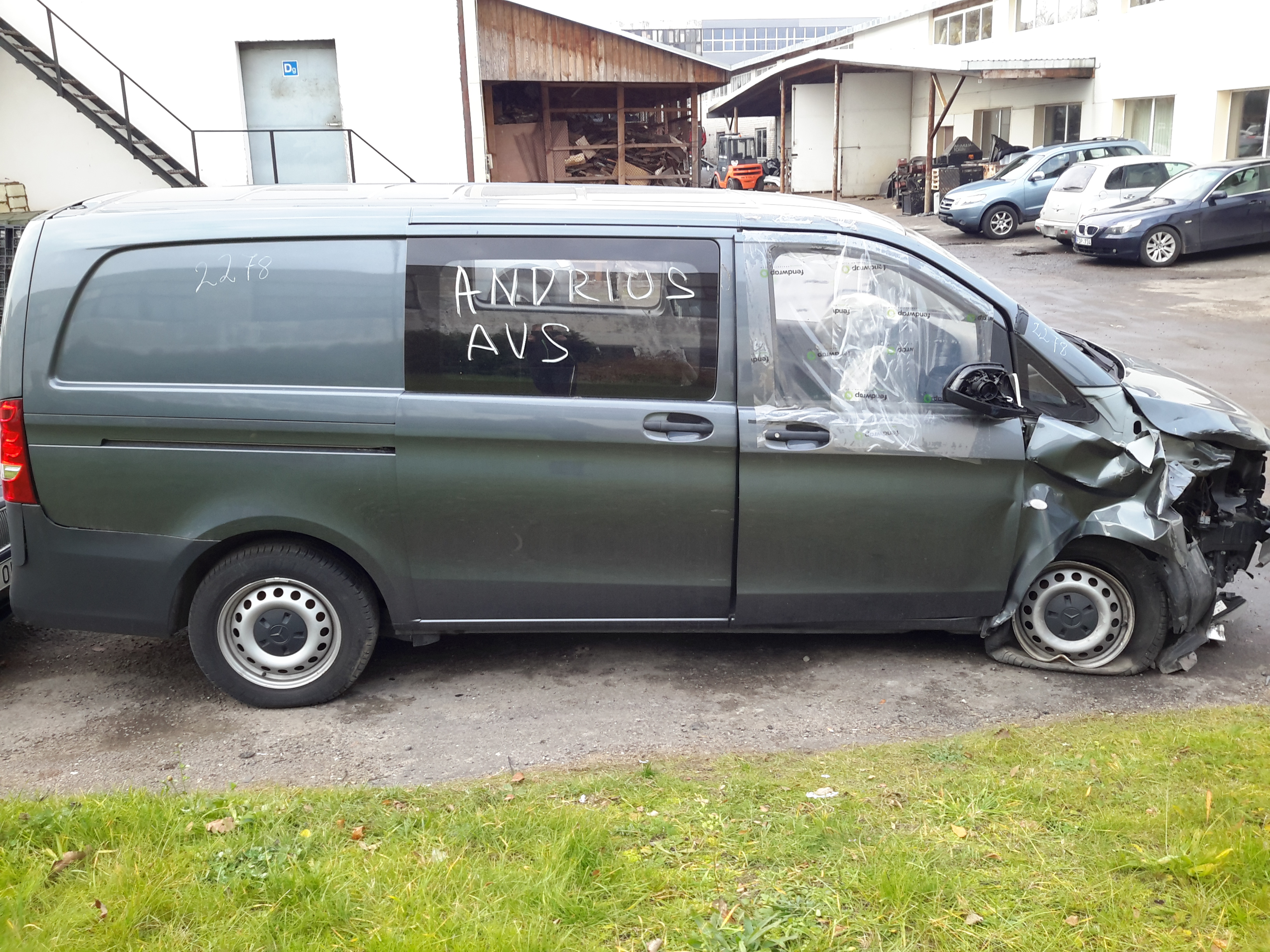 Utilisé Mercedes Benz Vito products.Slankiojančių durų pavaža A4477660737
