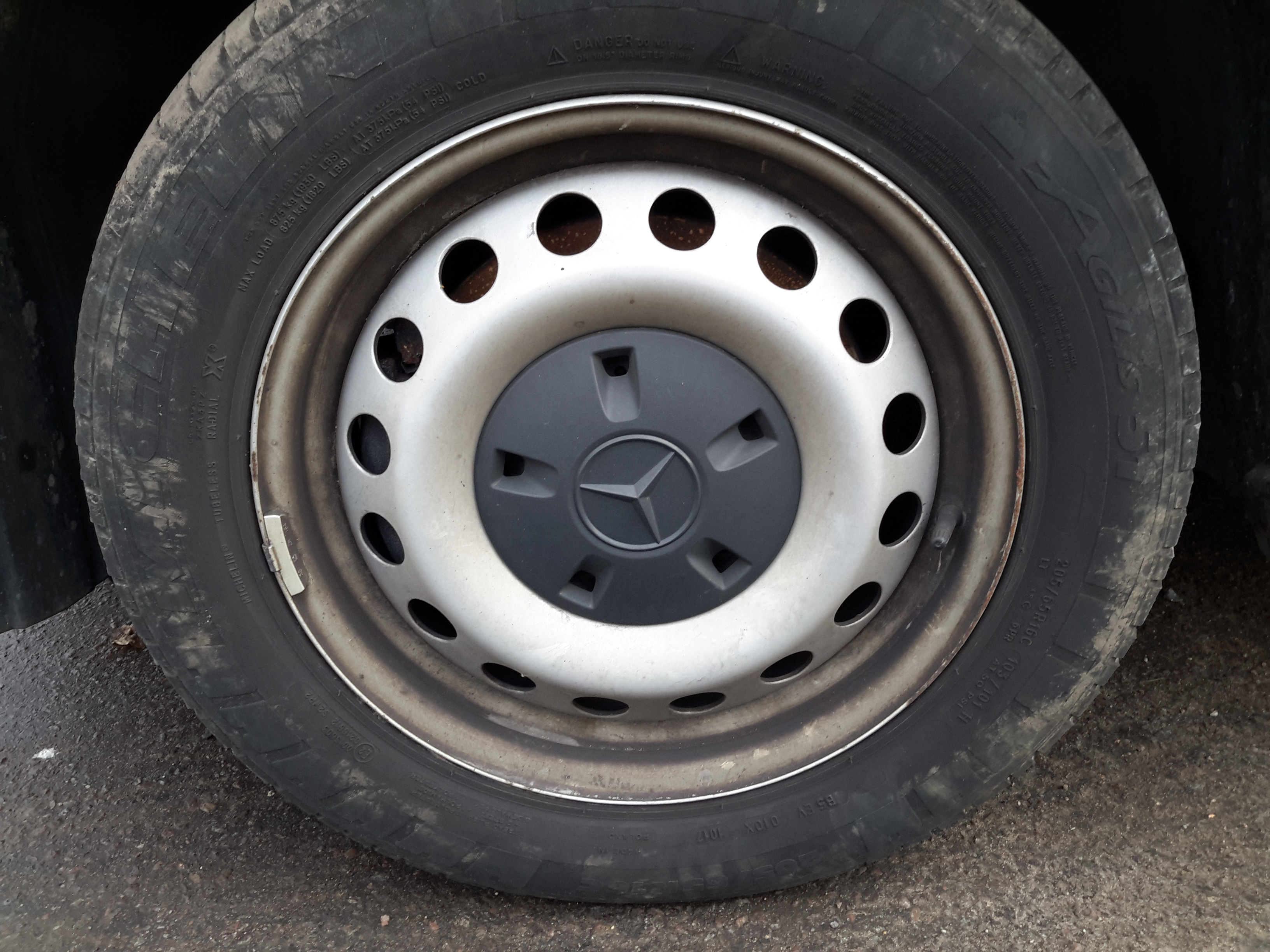 Utilisé Mercedes Benz Vito products.Slankiojančių durų pavaža A4477660737