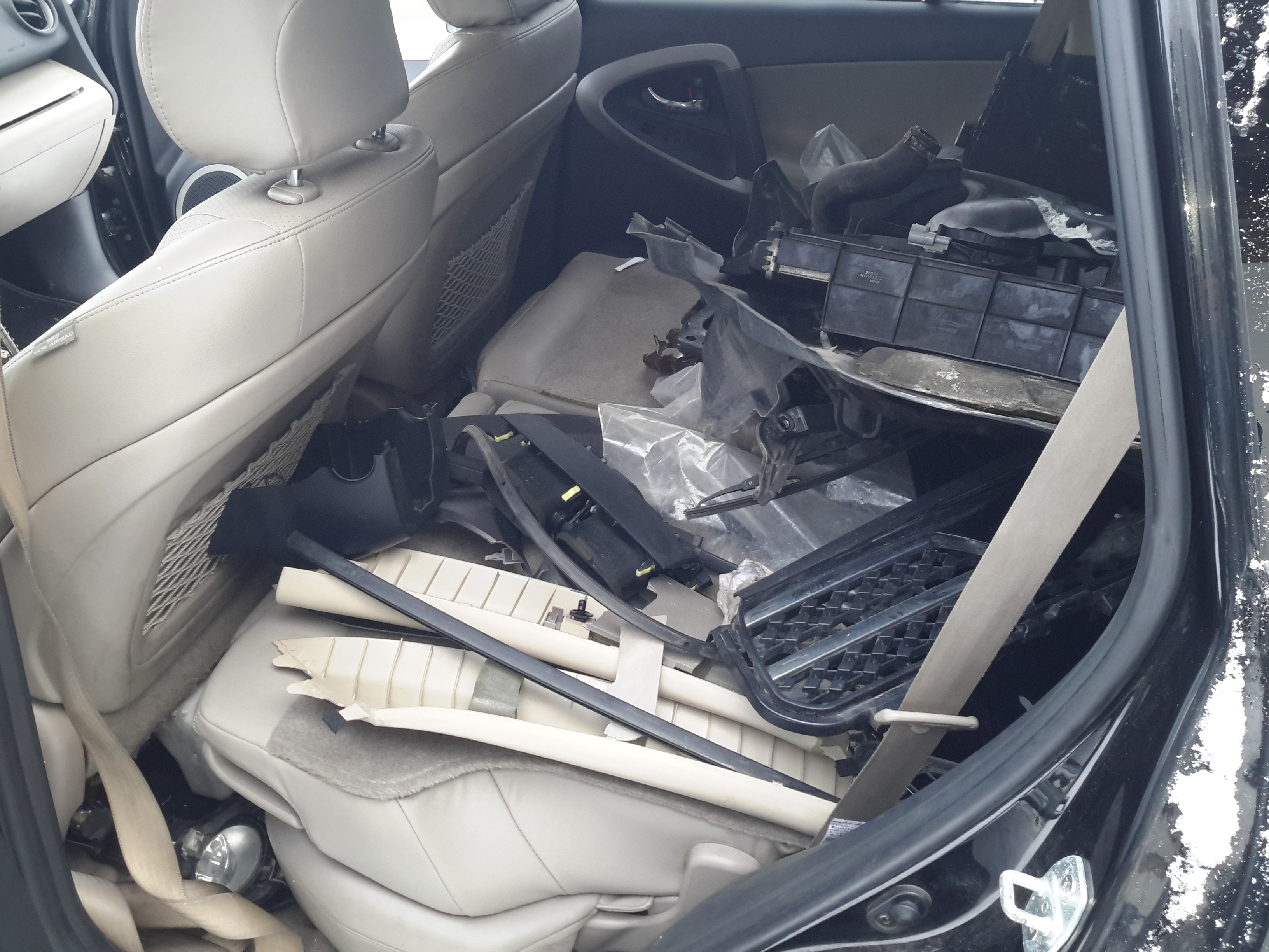 Used TOYOTA RAV 4 Clutch switch to pedal 8828042010