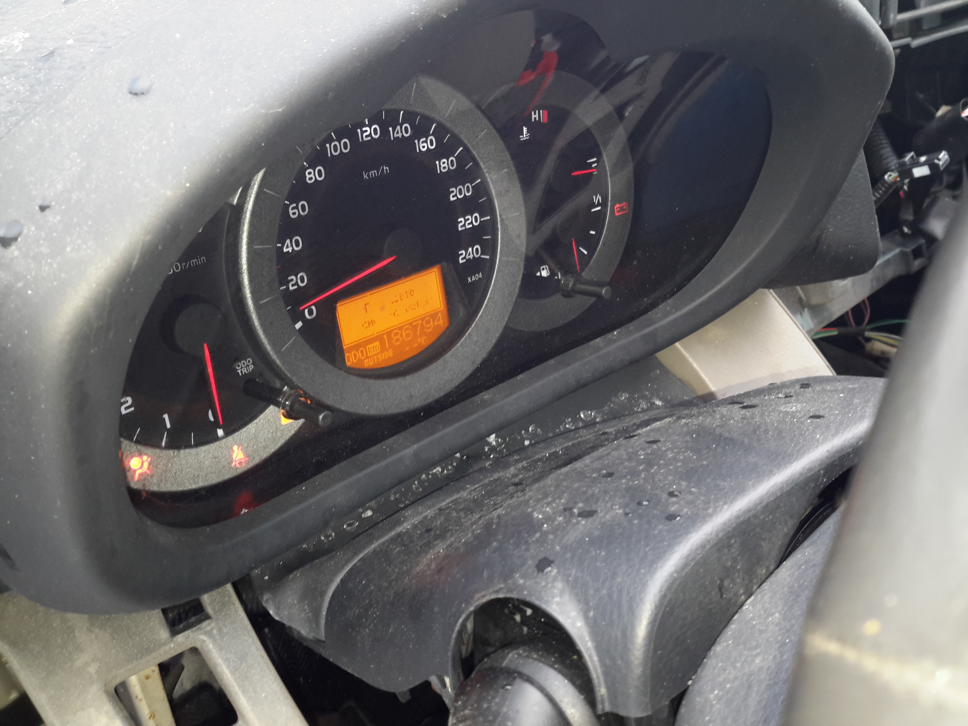 Used TOYOTA RAV 4 Clutch switch to pedal 8828042010