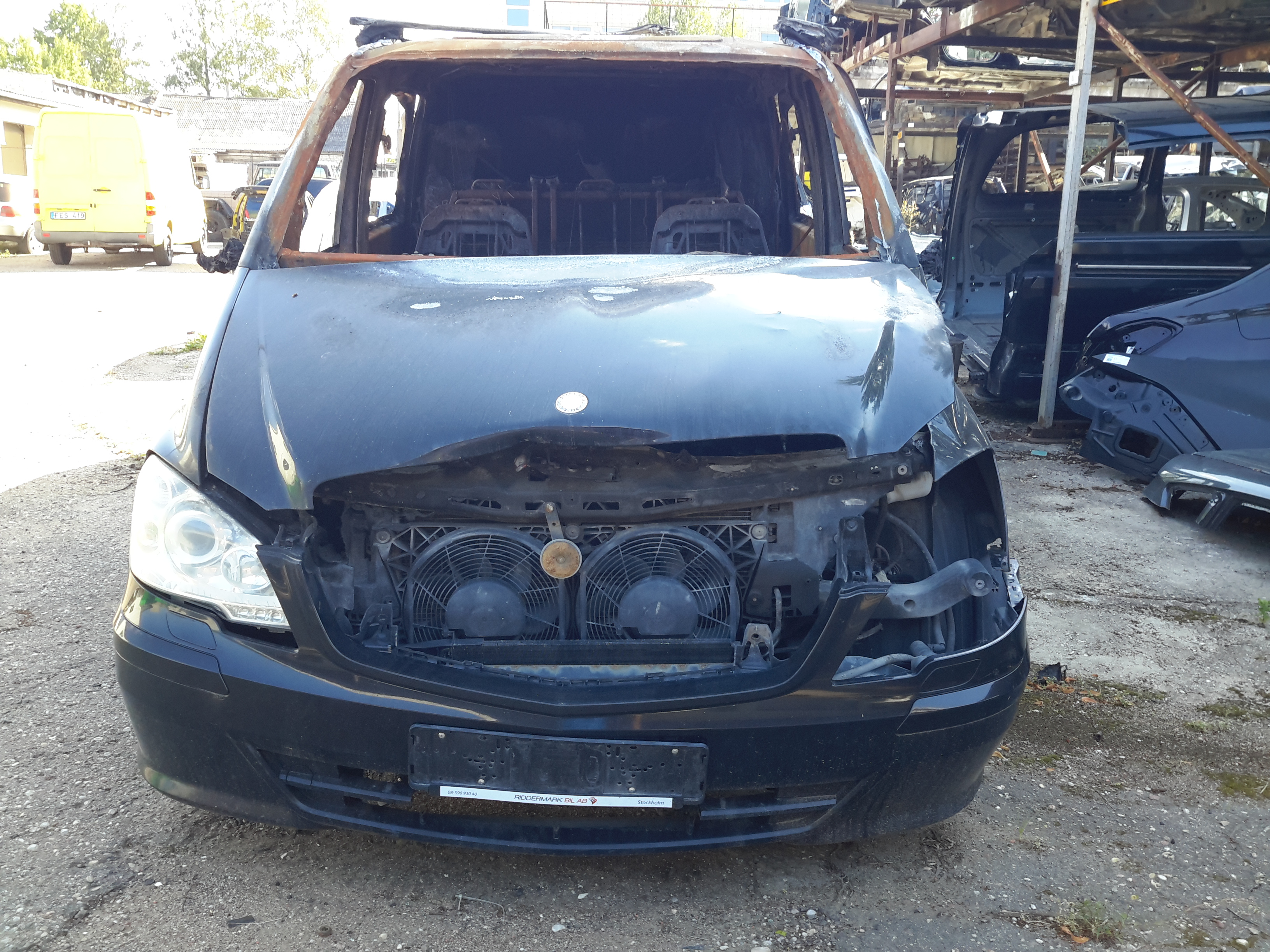 Used Mercedes Benz Vito Rear axle and its details A6393501710