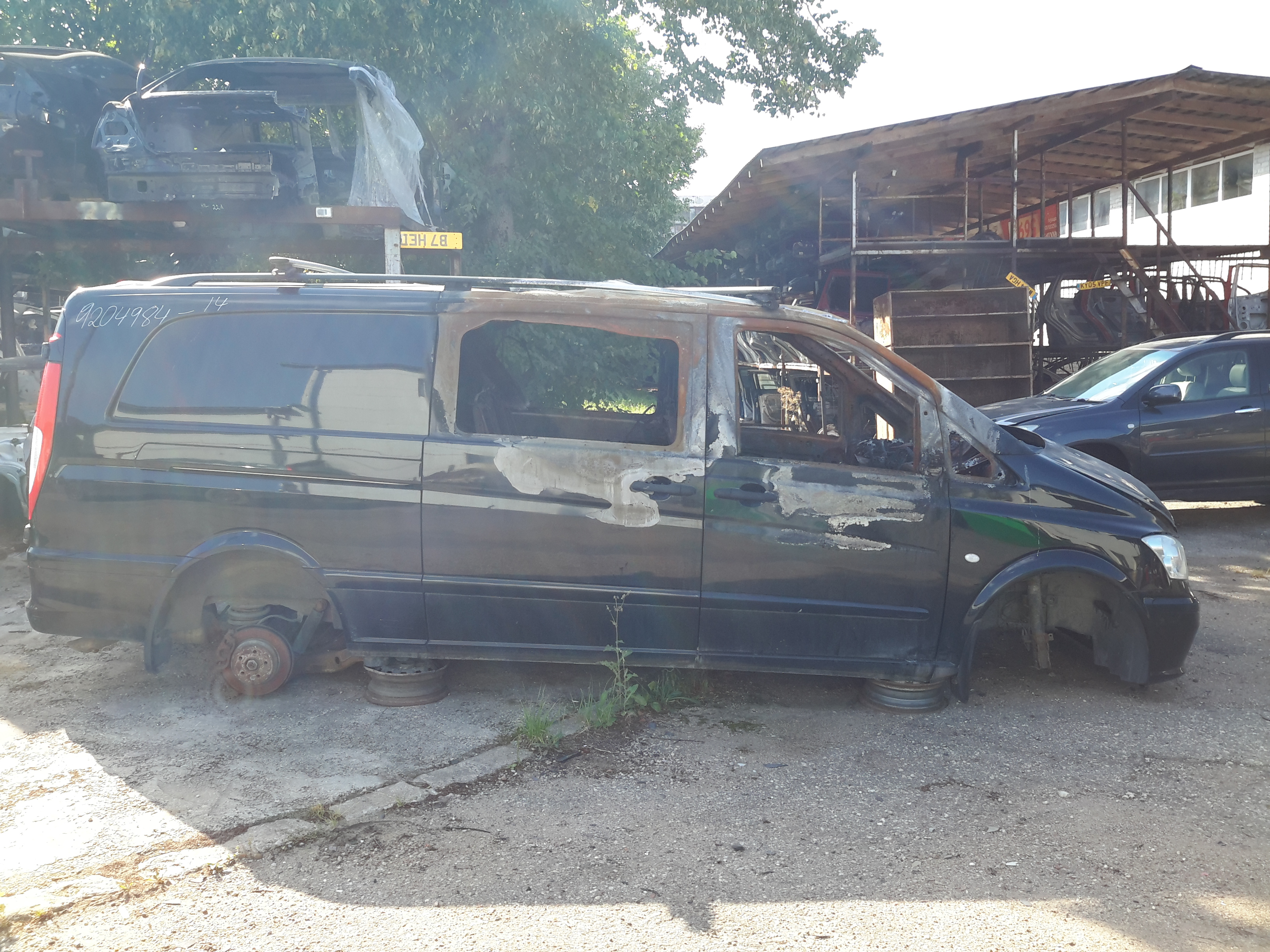 Used Mercedes Benz Vito Rear axle and its details A6393501710