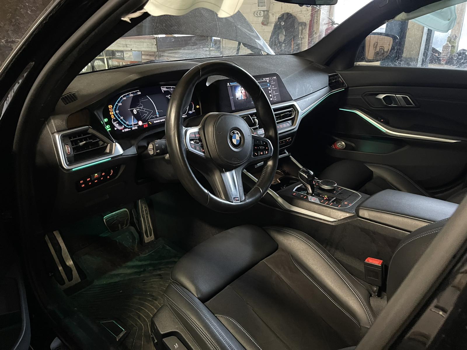 Used BMW 3 SERIES The rear axle pulled 6881199