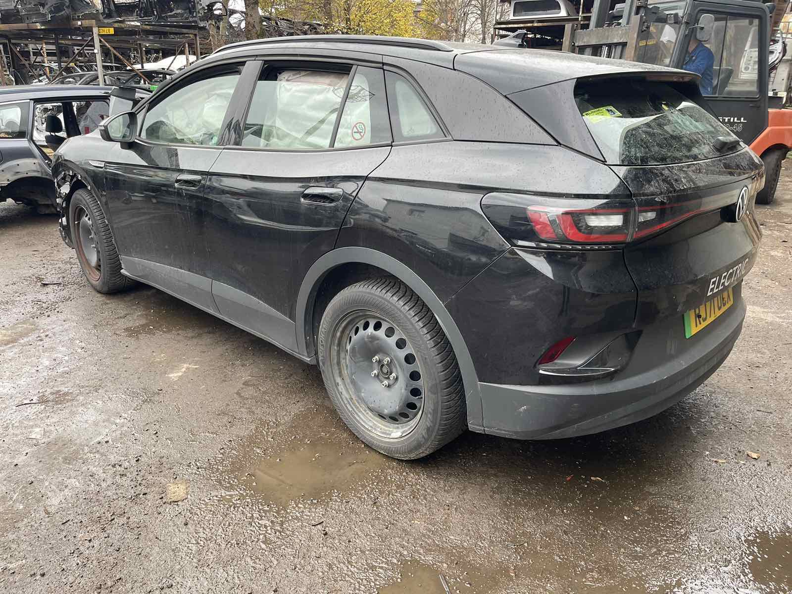 Used Volkswagen ID.4 Rear side door window lifter and its details