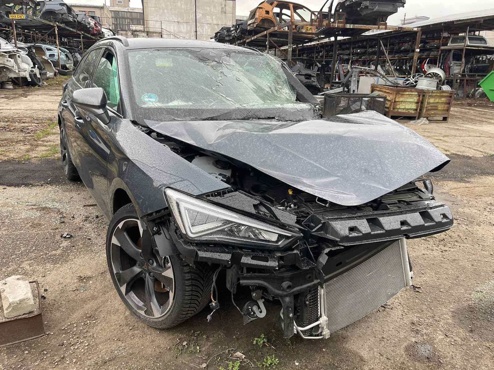 Used CUPRA Leon Rear wing ventilation grille 6R0819465C