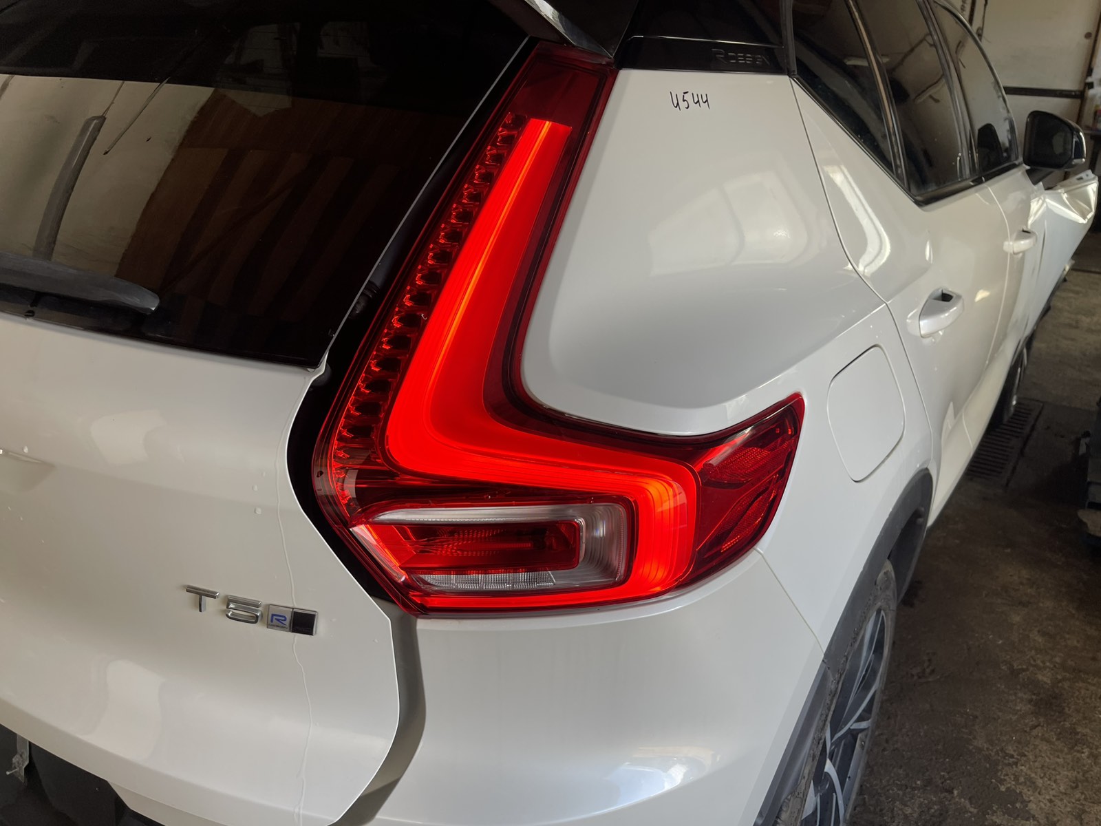 Used VOLVO XC40 Rear side doors 32399014