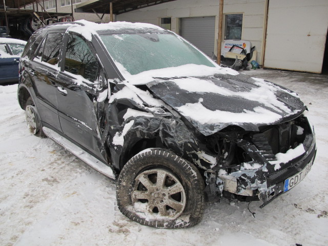 Used Mercedes Benz ML-Class Front door top hinge A2517201437