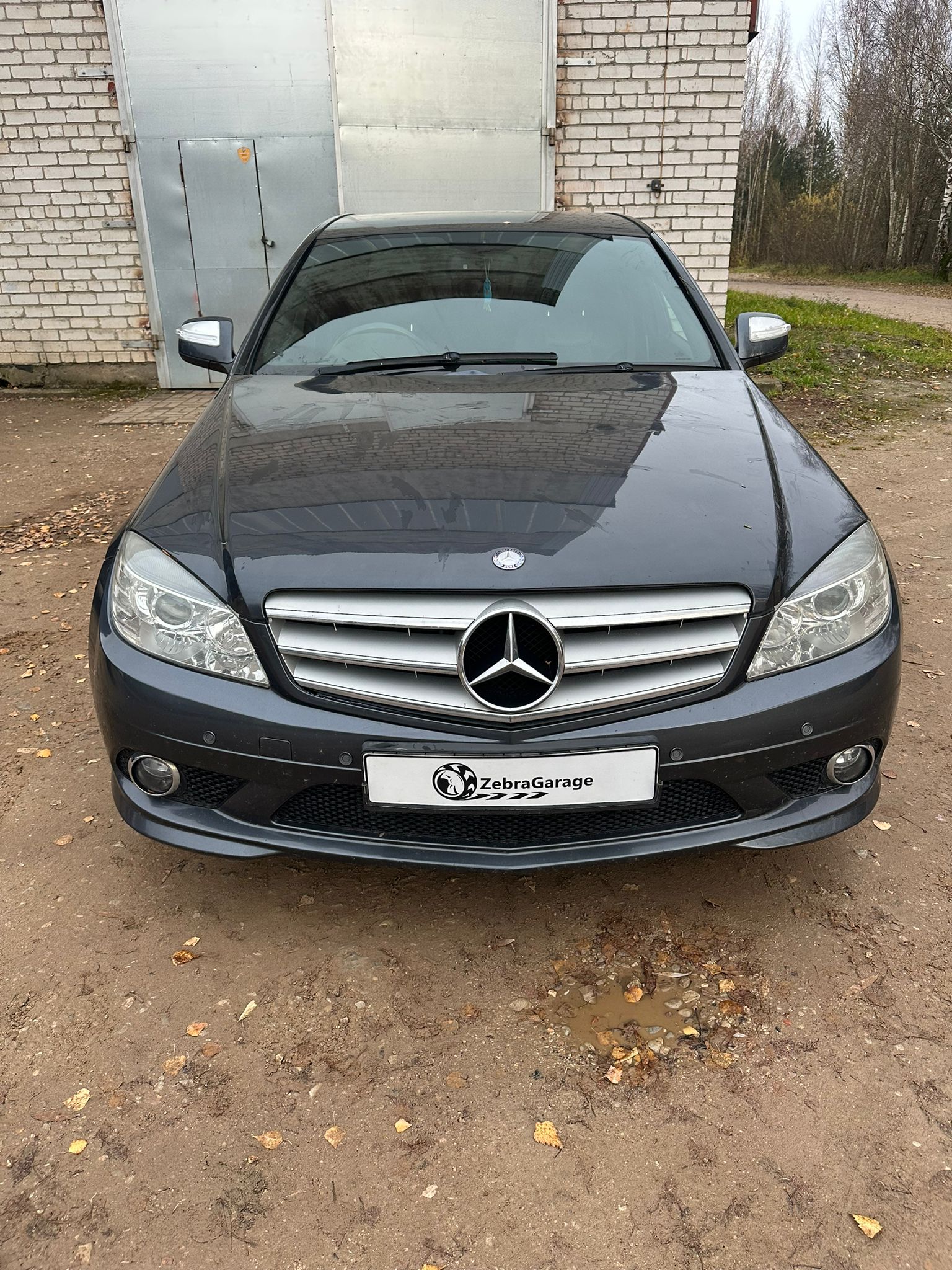 Used Mercedes Benz C-Class Front shock absorber A2043200530