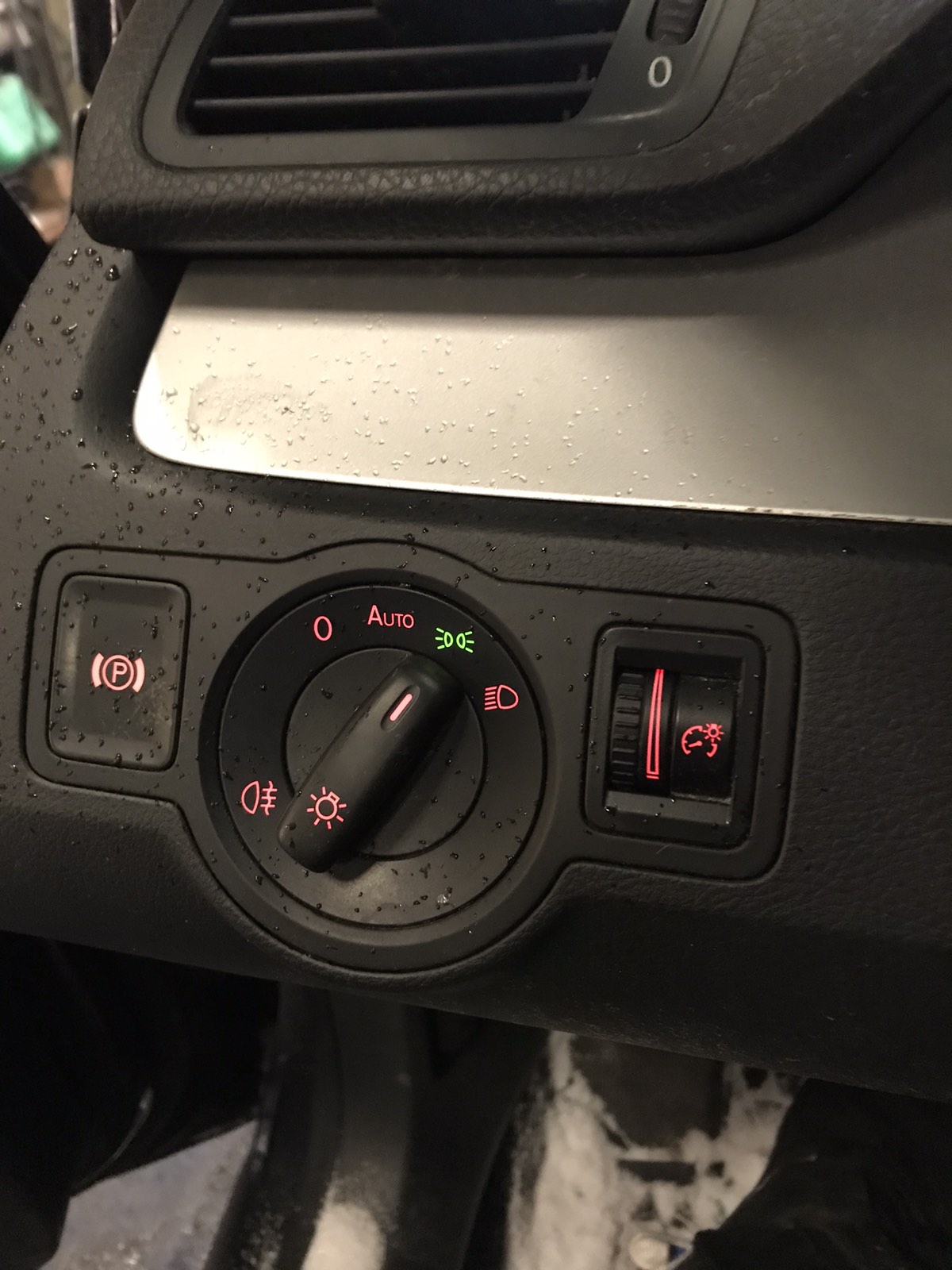 Used Volkswagen Passat Light control module 5M0907357C
