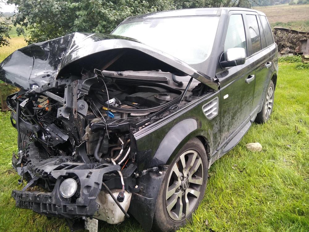 Used Land Rover Sport Front door lower hinge