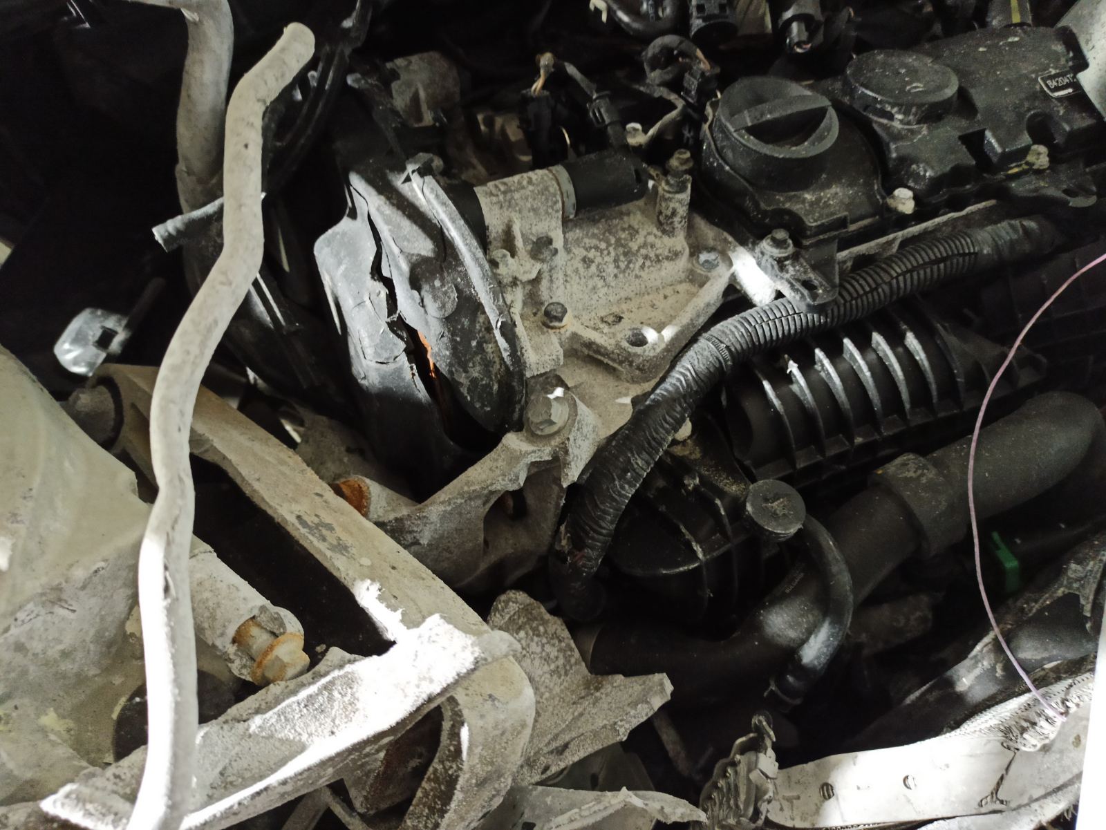 Used VOLVO V60 Muffler 32292077