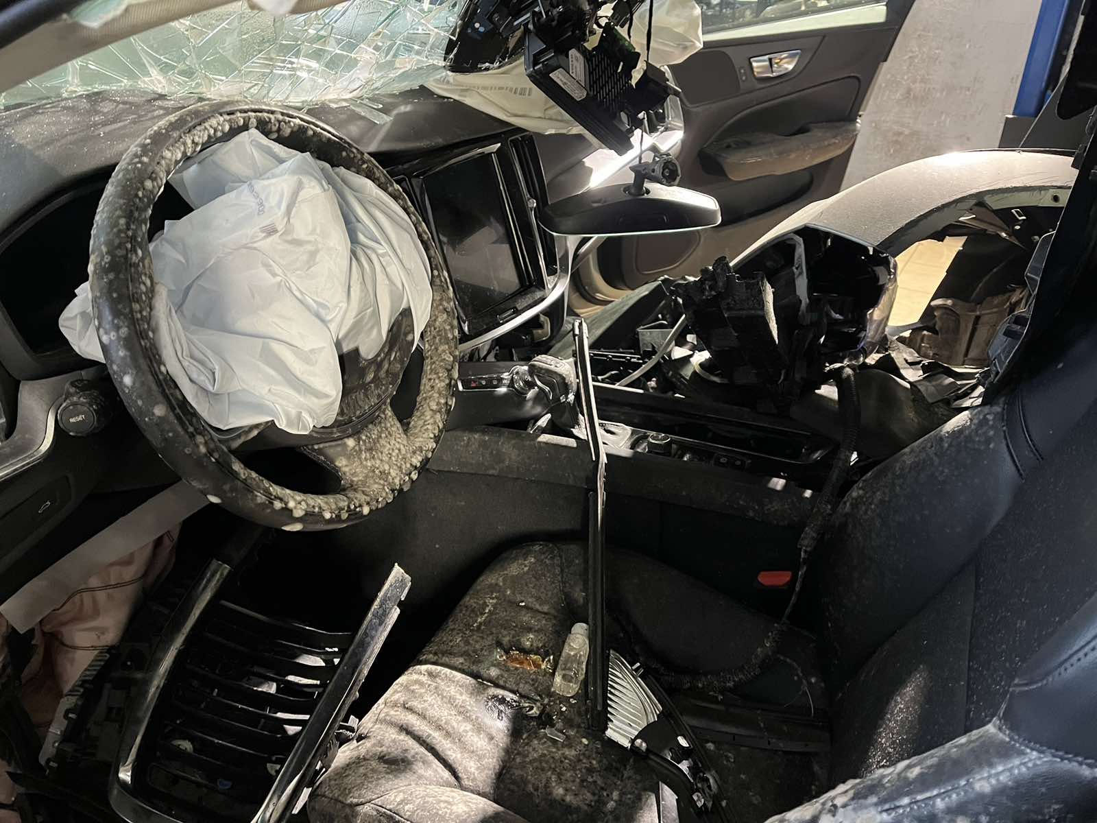 Naudotas VOLVO S60 Priekinų durų sandarinimo guma 32274404