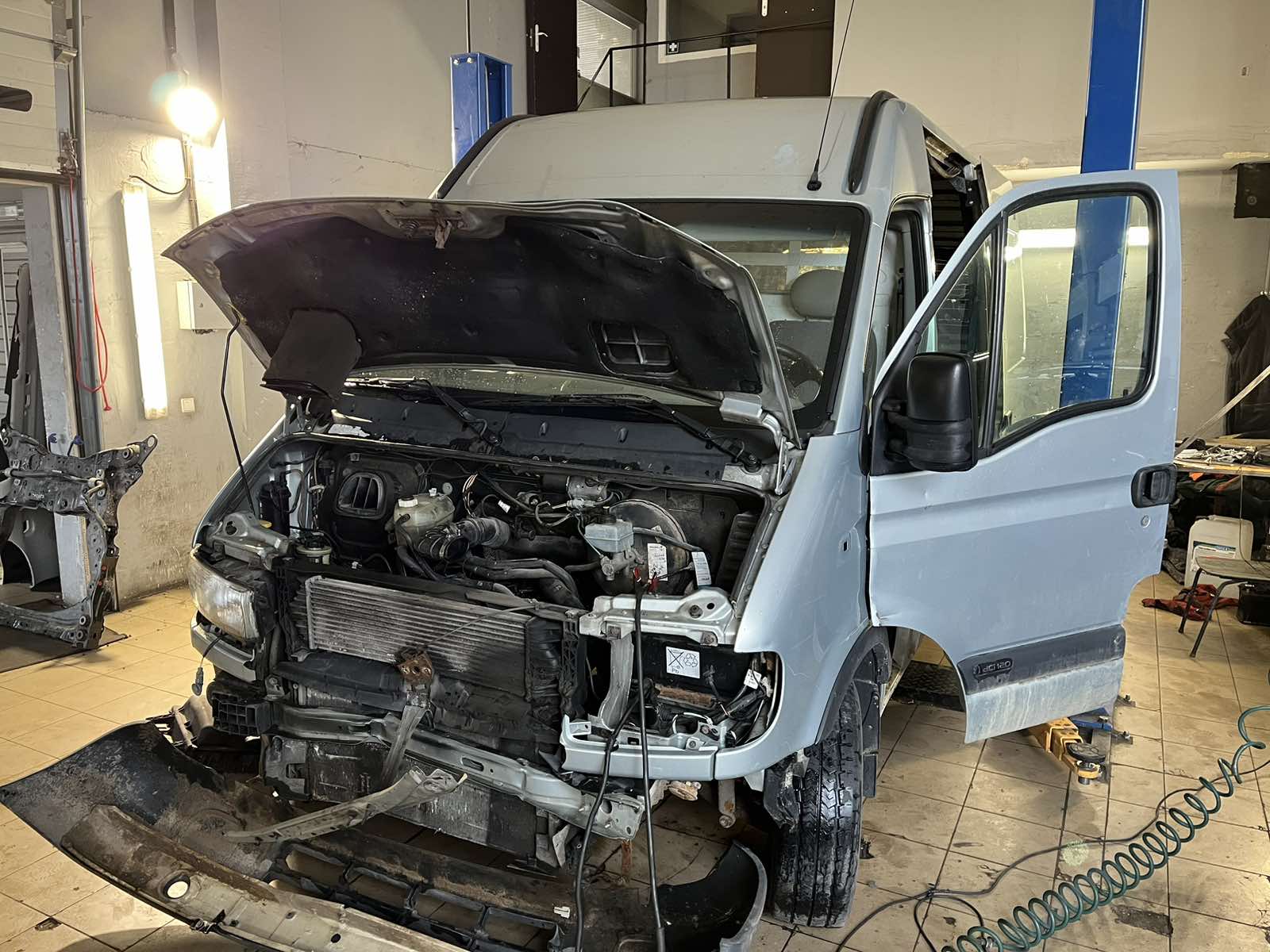 Used RENAULT Master Switch and its parts