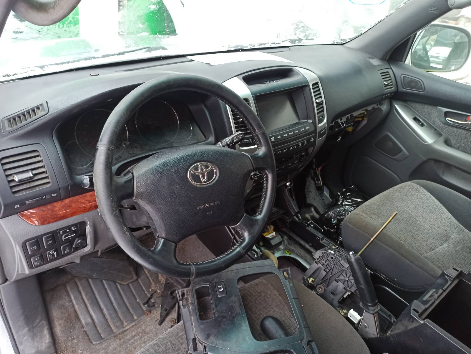 Used TOYOTA Land Cruiser Rear brake caliper 4775034030