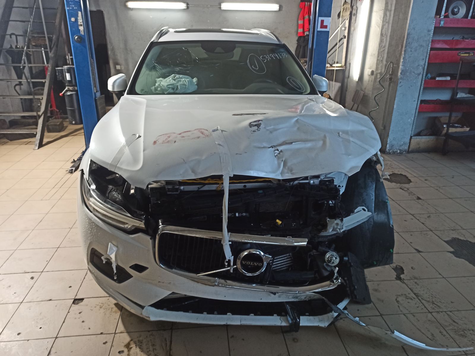 Naudotas VOLVO XC60 Oro paėmimo žarna 31370245