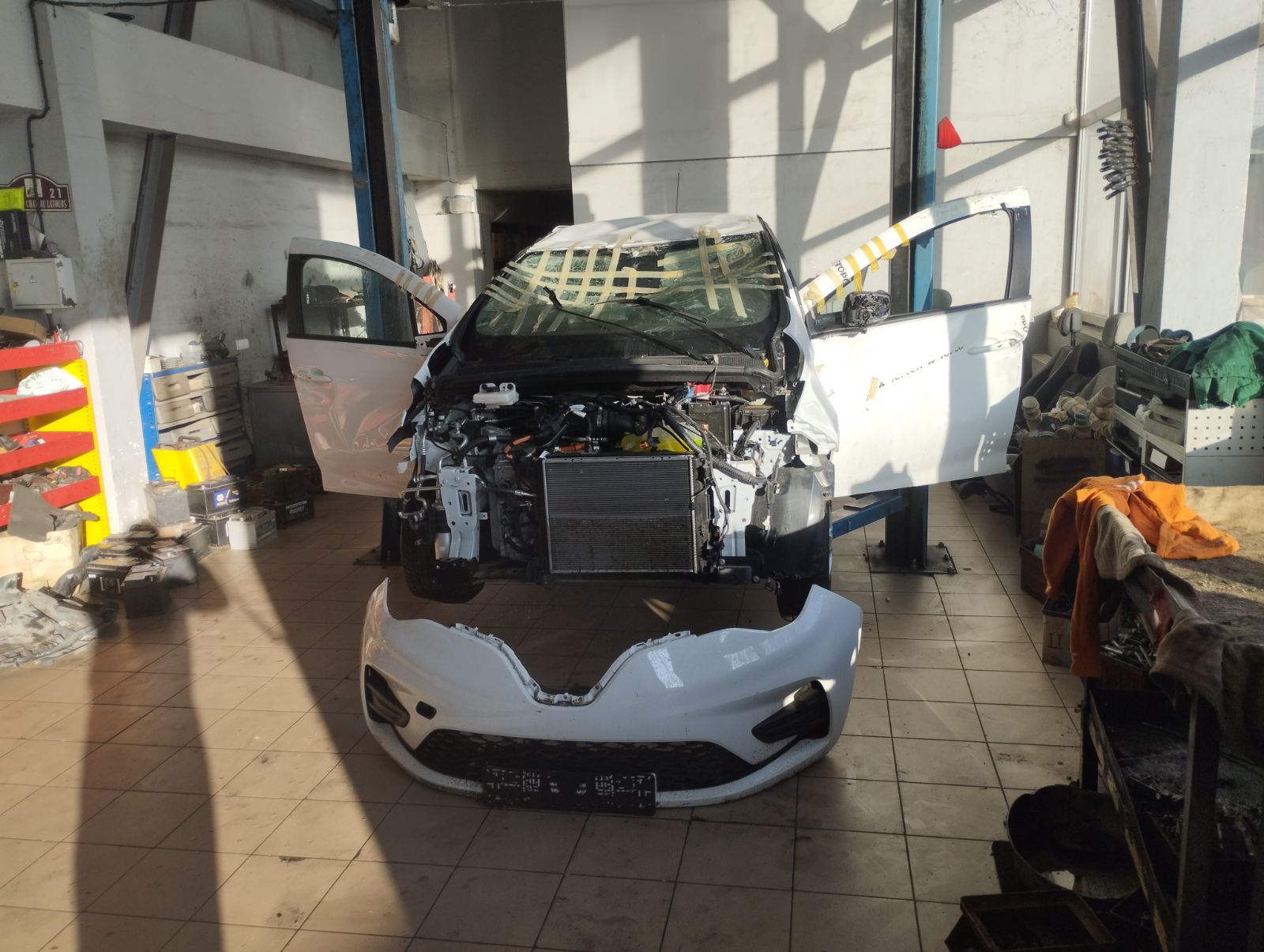 Used RENAULT Zoe Radiator set and its details