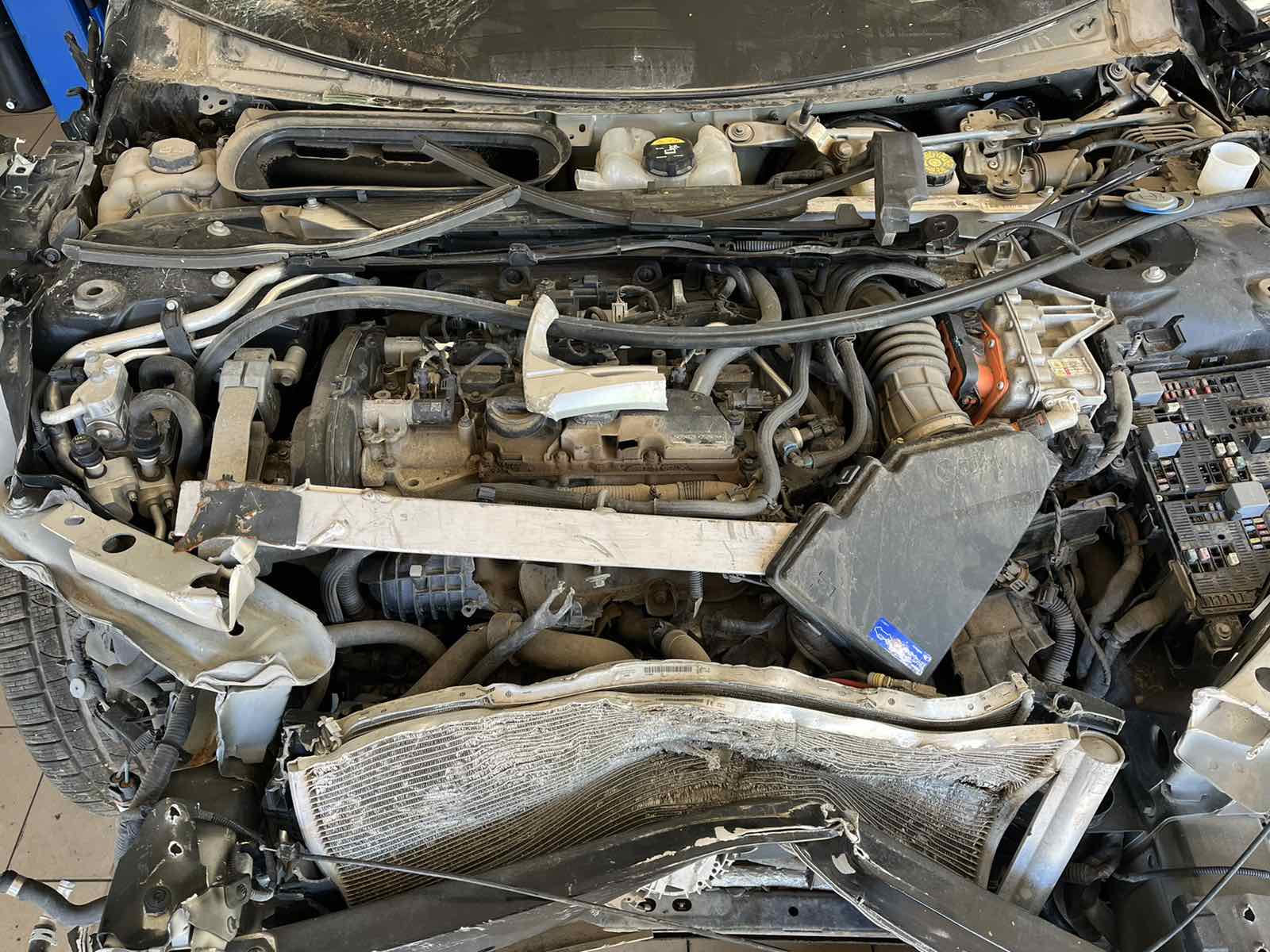 Used VOLVO S90 Cooling radiator hose 31439713