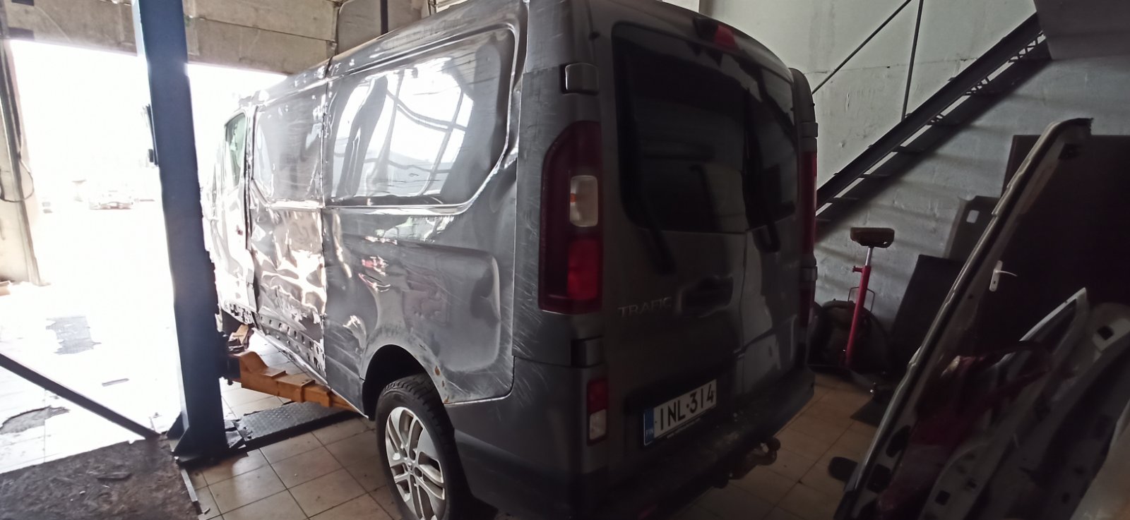 Used RENAULT Trafic Rear panel interior trim 849214620R