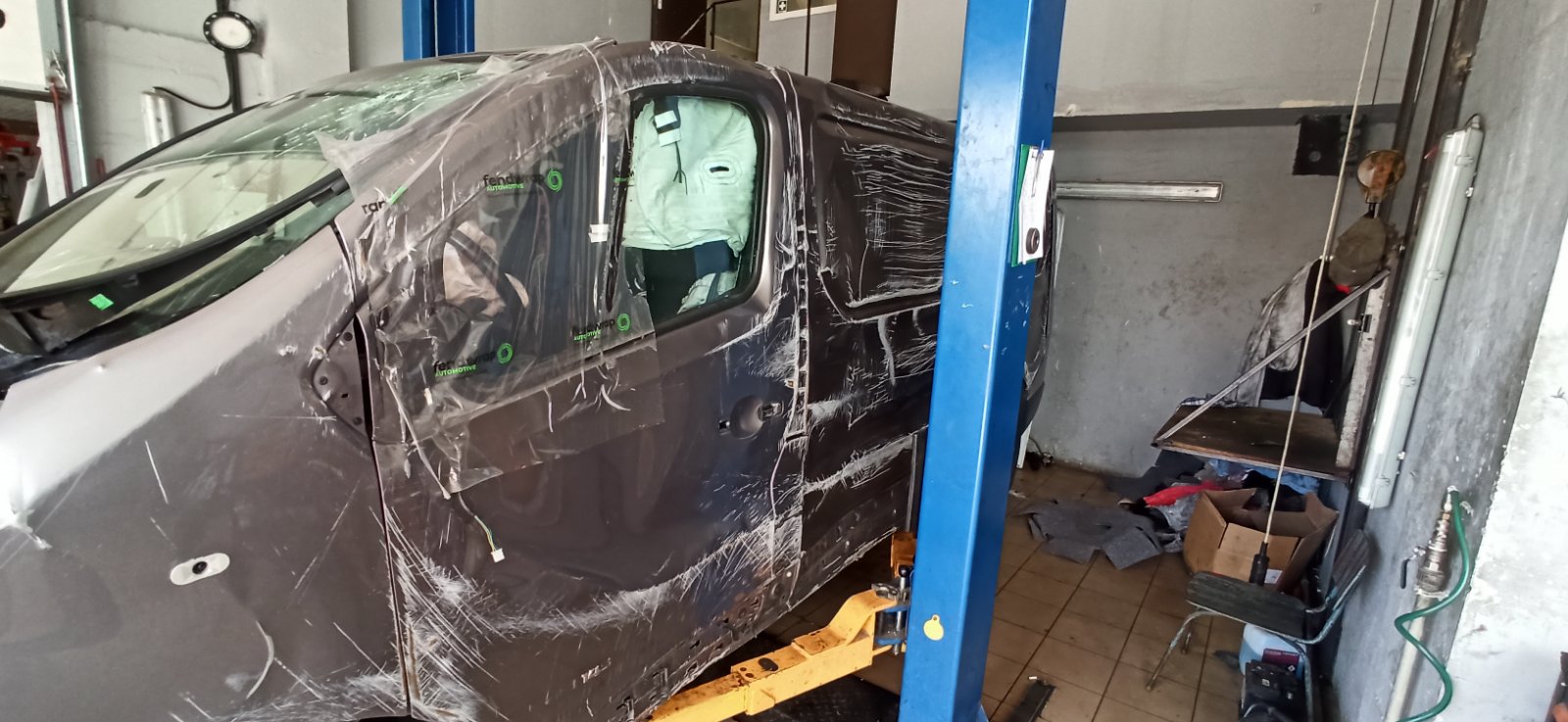 Used RENAULT Trafic Rear panel interior trim 849214620R