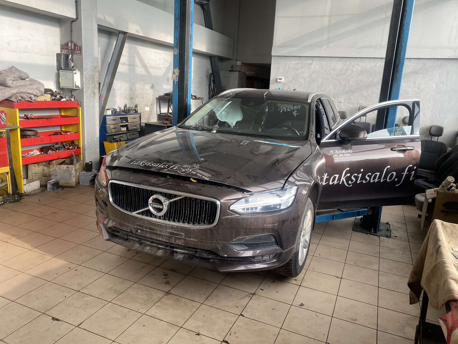 Used VOLVO V90 Rear bumper beam 31698666