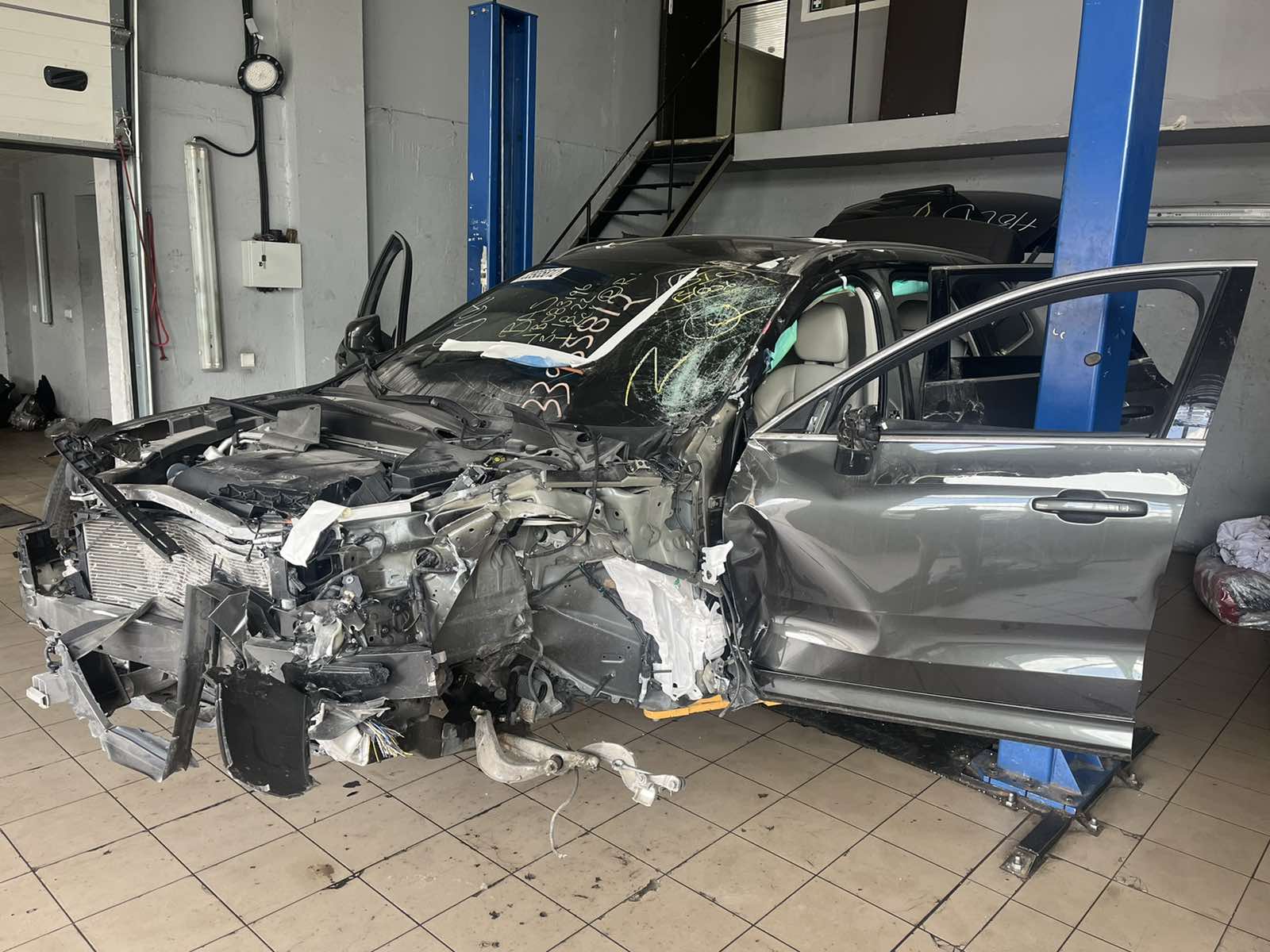 Used VOLVO XC60 Rear wing ventilation grille 31449325