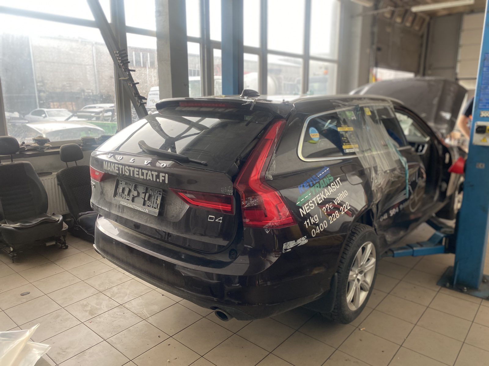 Used VOLVO V90 Rear bumper beam 31698666