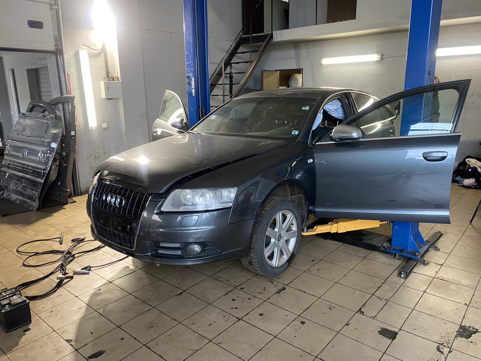 Used AUDI A6 Intercooler radiator 4F0145731E