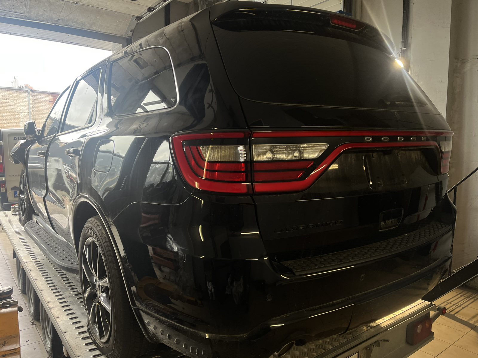 Naudotas Dodge Durango Galinio sparno ventiliacinės grotelės 68260545AA