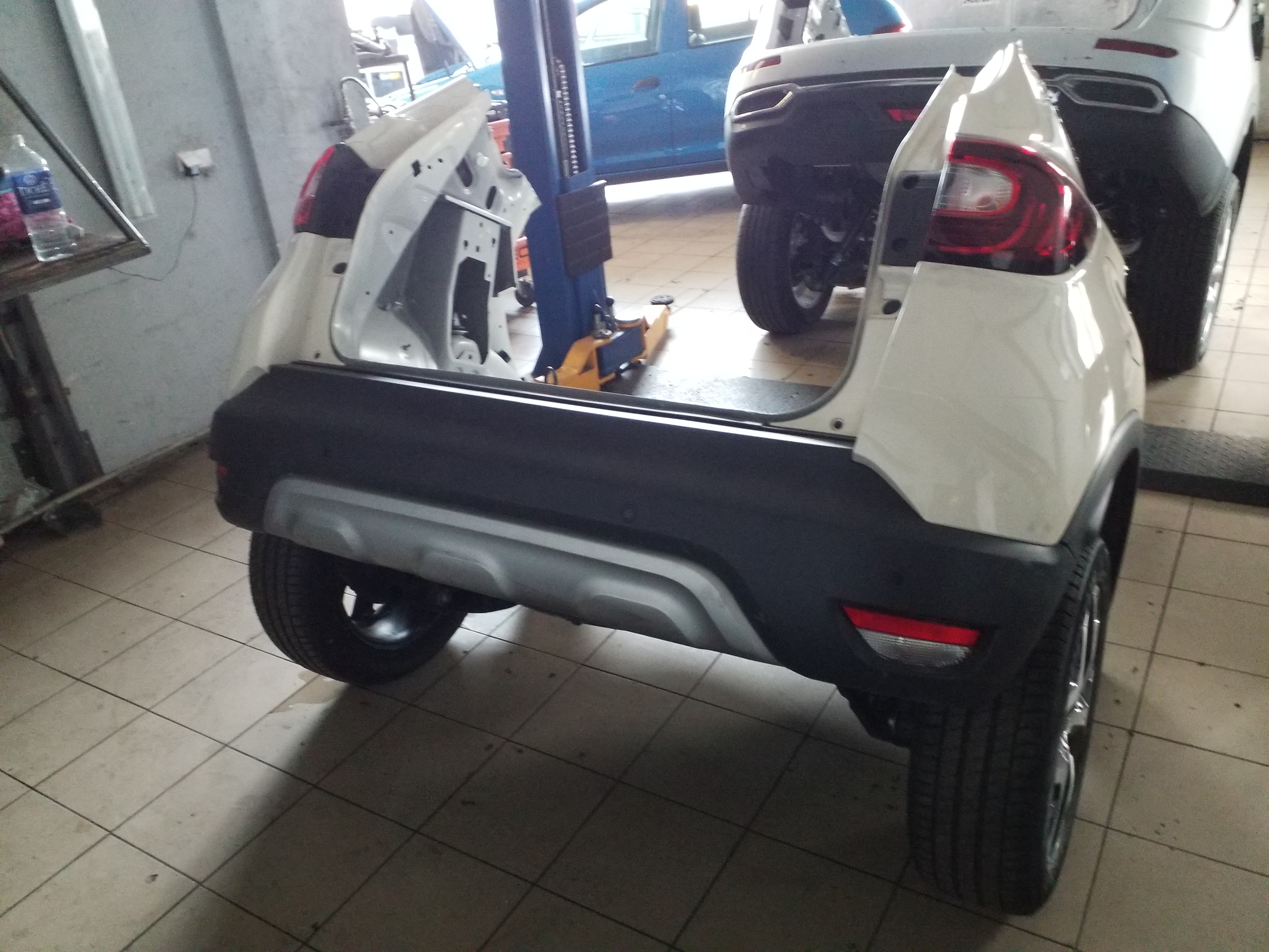 Used RENAULT Captur Front frame and its details 625003860R
