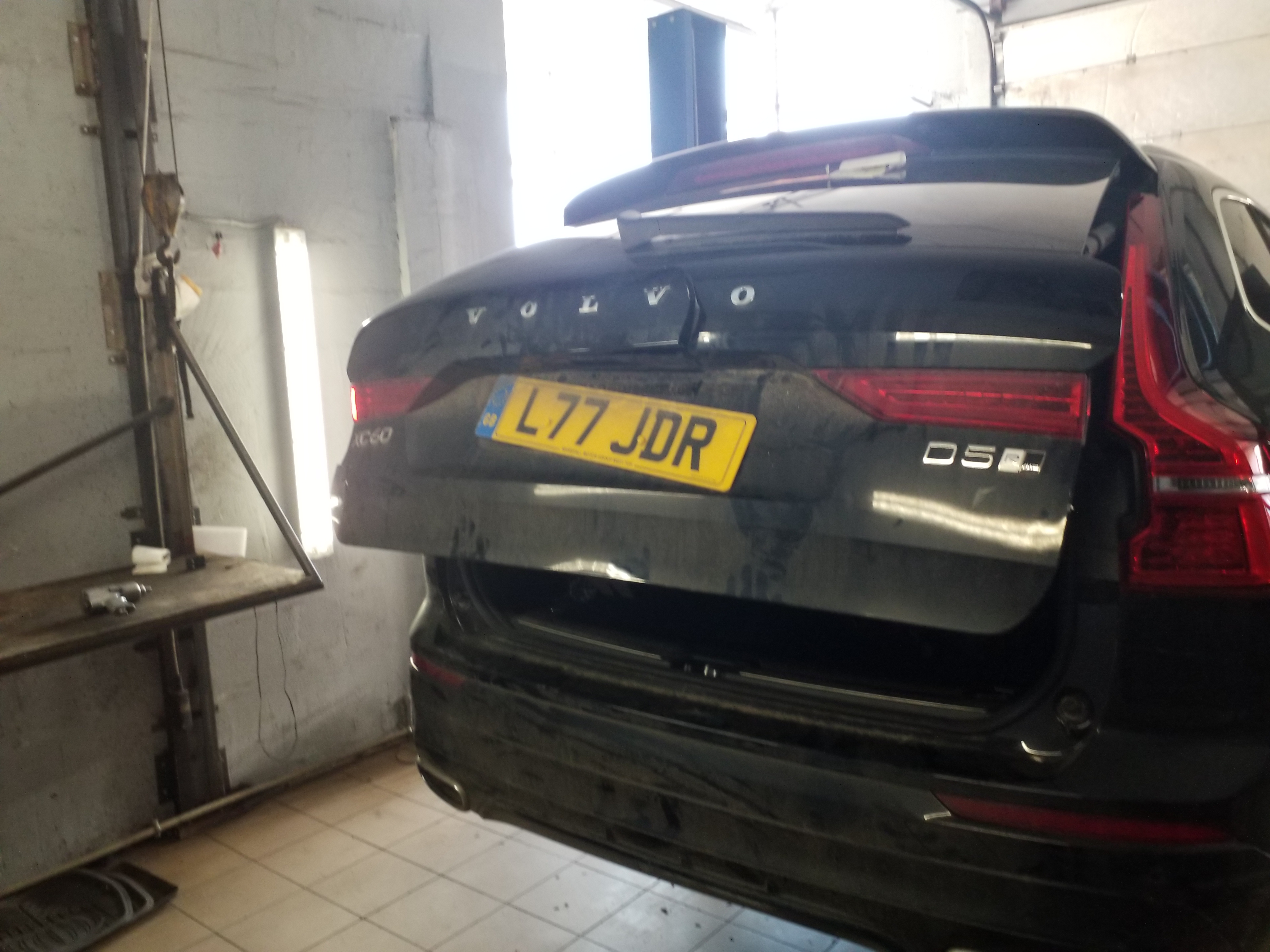 Used VOLVO XC60 Interior shoulder radiator 31694082