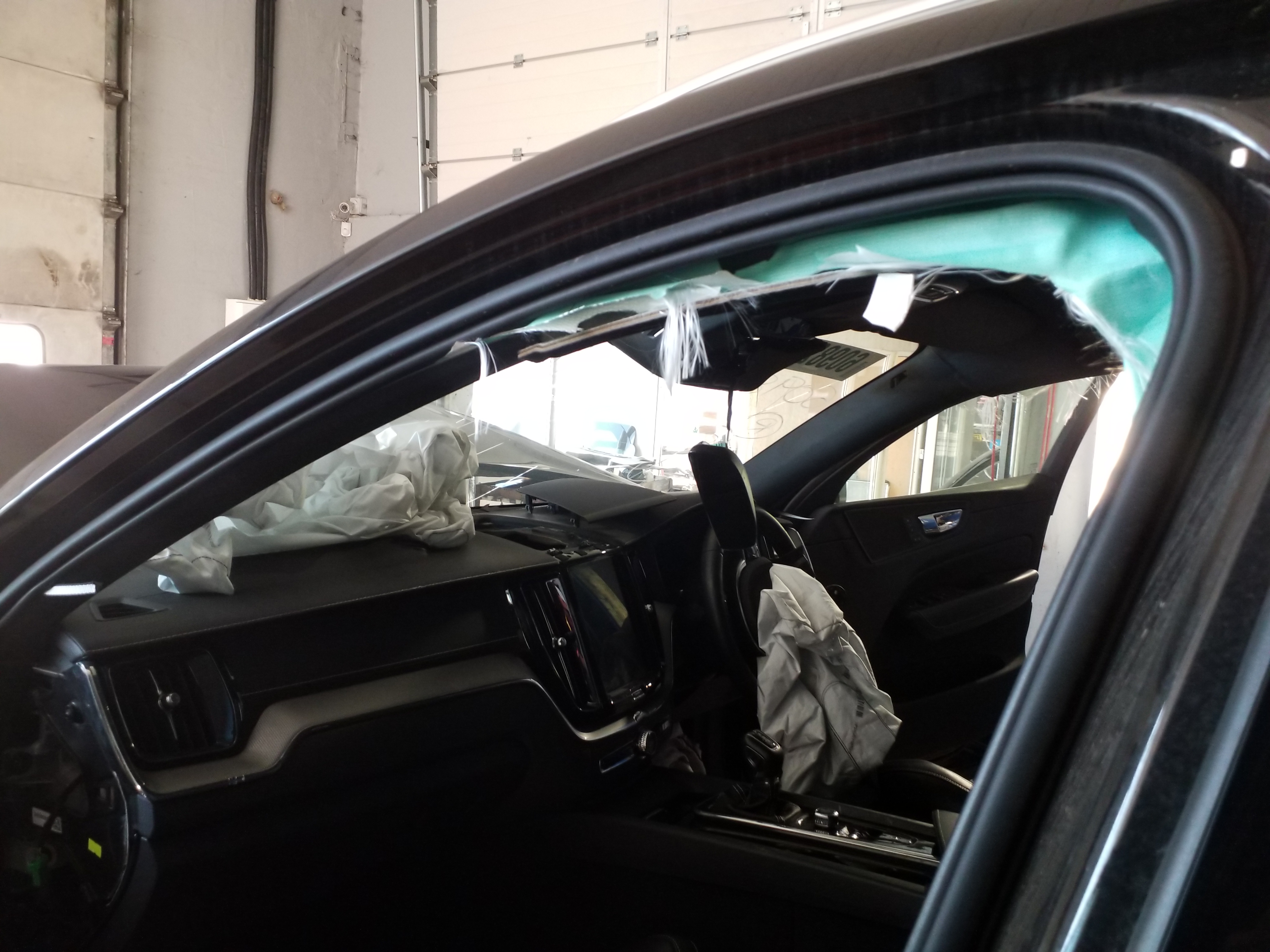 Used VOLVO XC60 Interior shoulder radiator 31694082