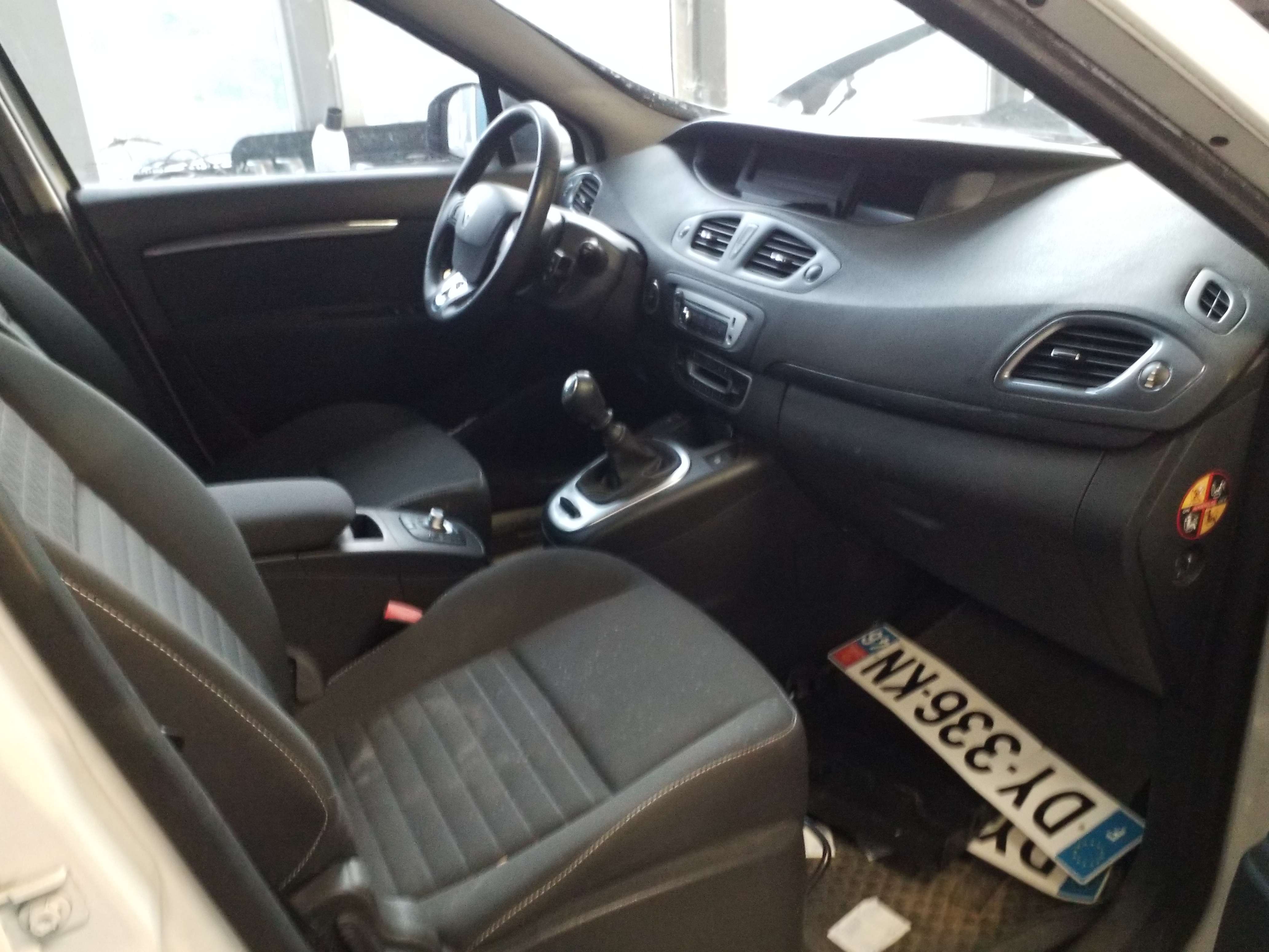 Naudotas RENAULT Scenic Priekinis rėmas ir jo detalės 752100007R
