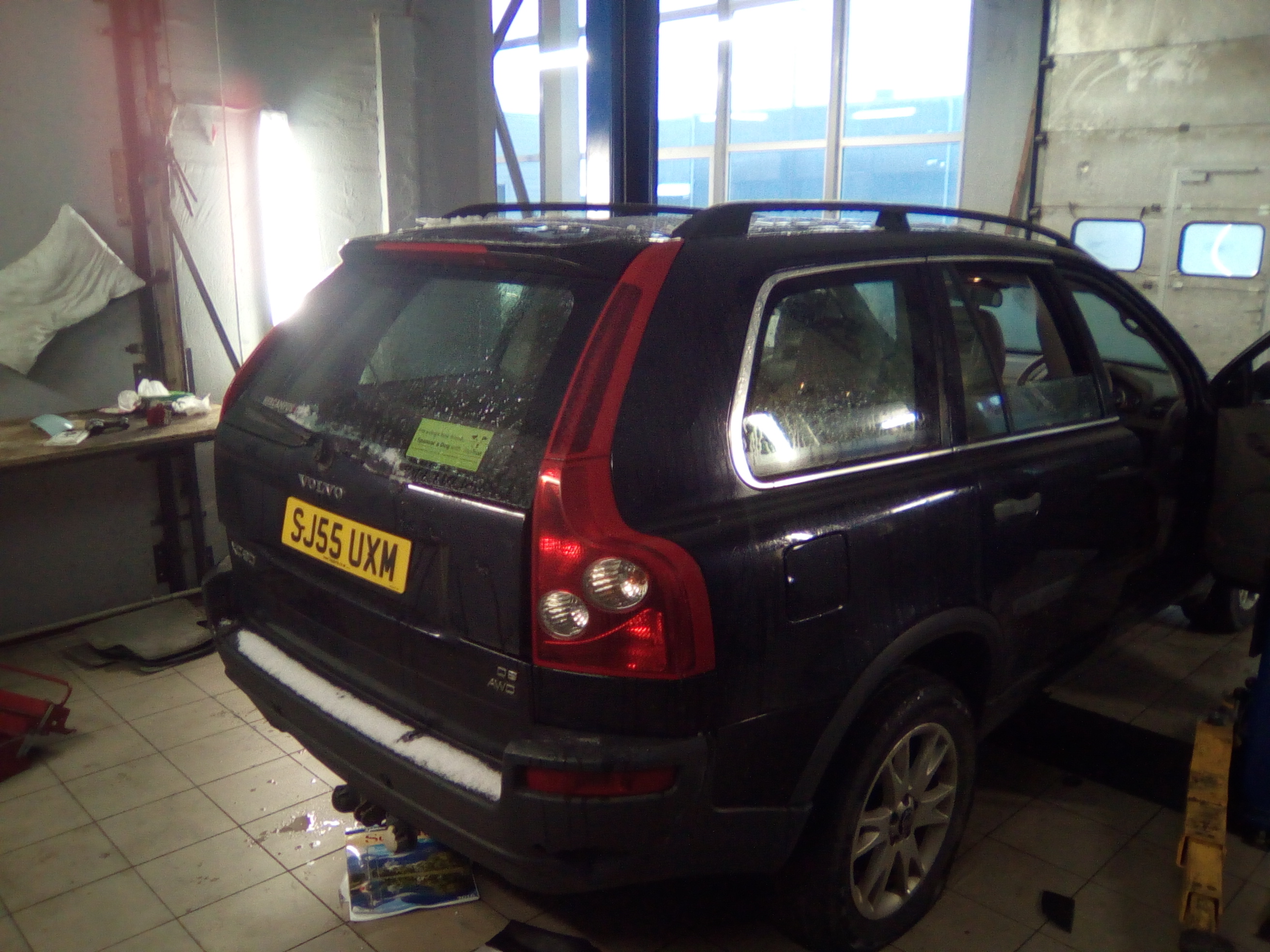 Used VOLVO XC90 Air intake hose 30680445