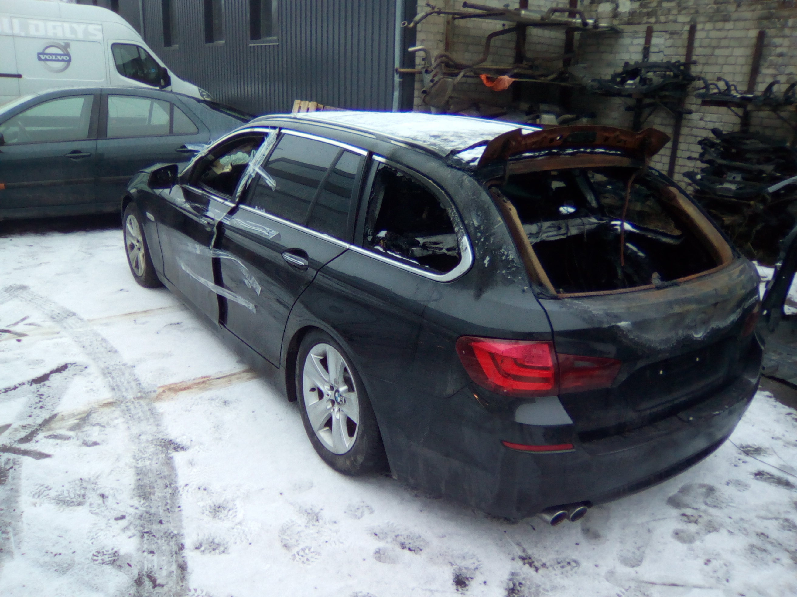 Used BMW 5 SERIES Front brake caliper 34116792689